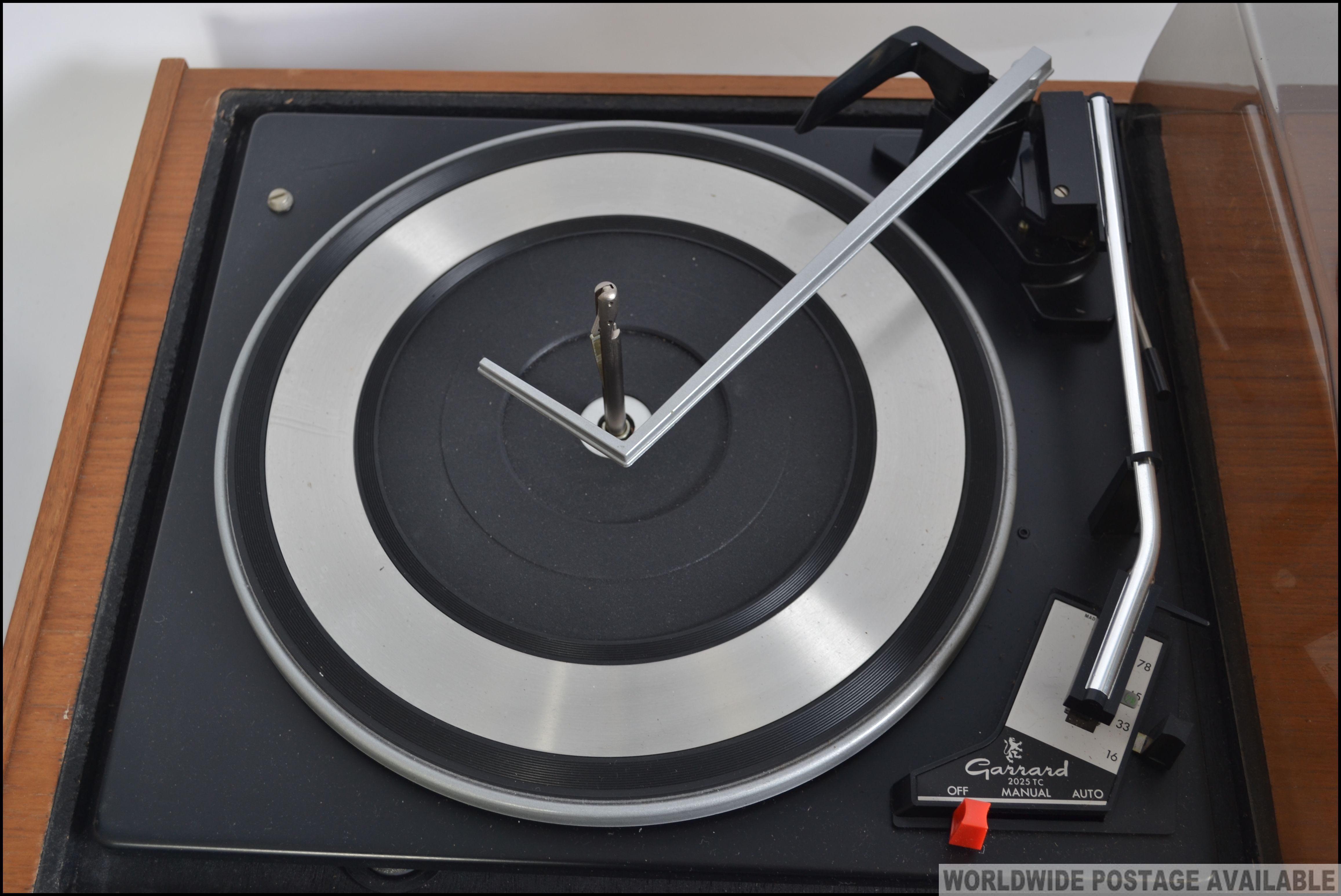 A Stunning retro 1970's Prinz Sound stereo system 6DL. Having a teak ...