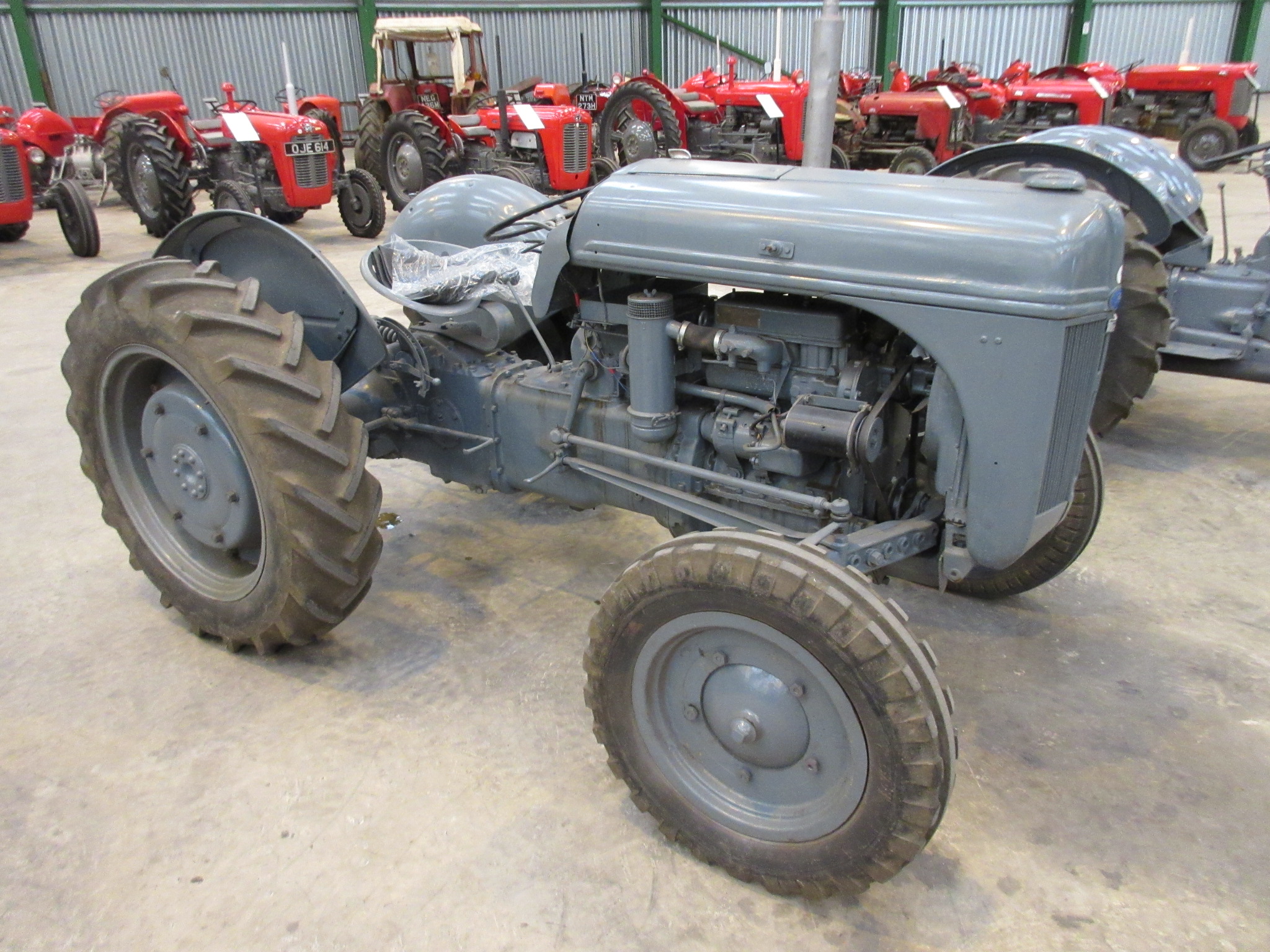 1943 FORD 2N P3 Conversion 3cylinder diesel TRACTOR Reg No: N/A Engine ...
