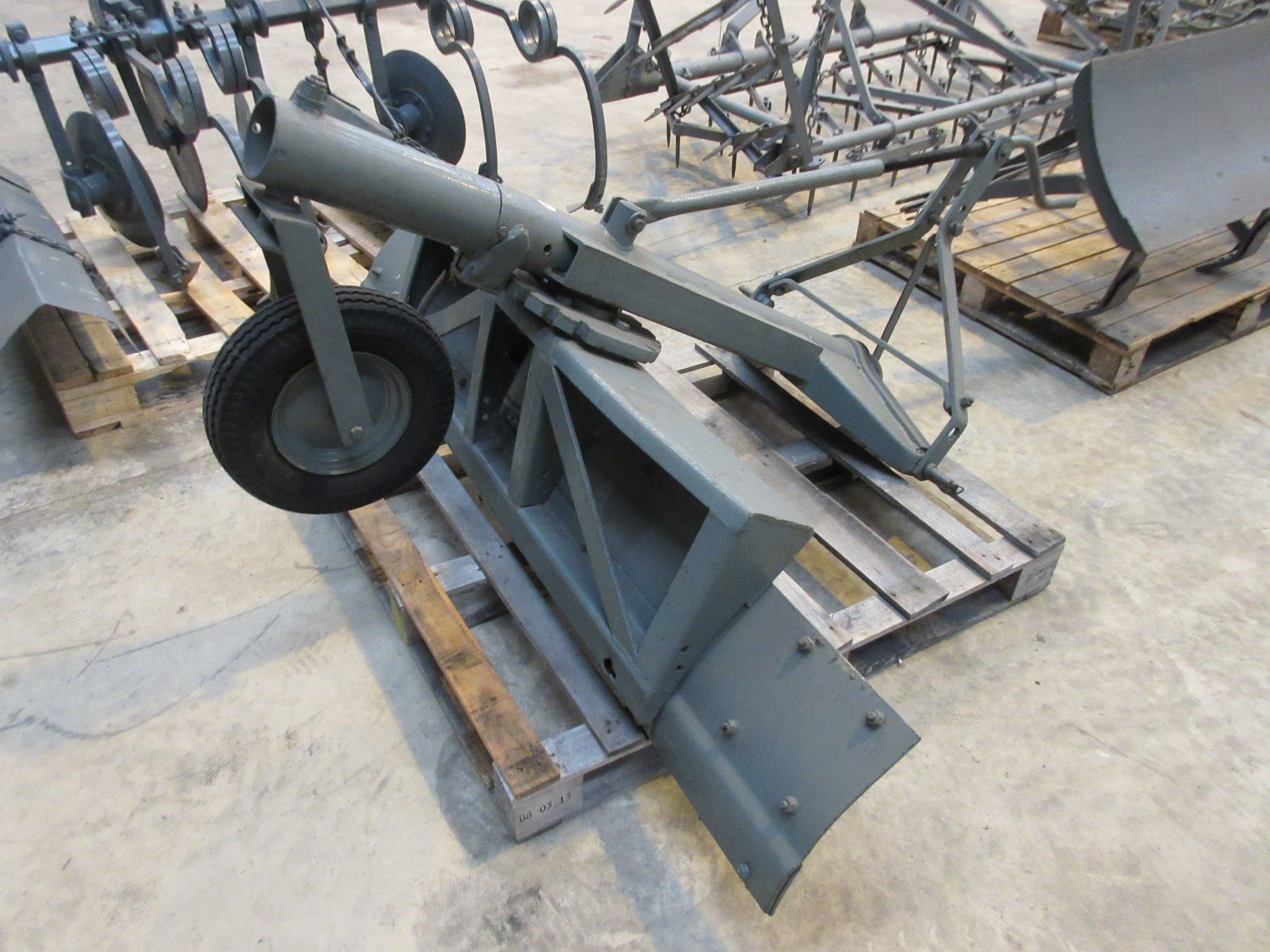 Ferguson Grader Blade Multi-Purpose with single depth wheel and ...