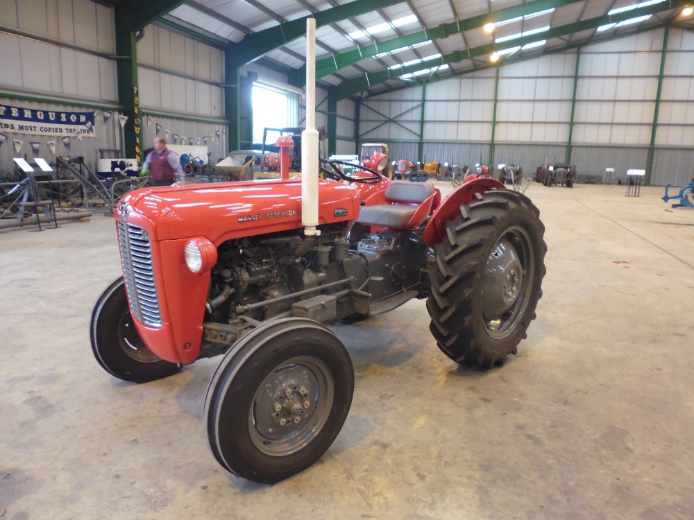 1963 MASSEY FERGUSON 35X Multi-Power 3cylinder diesel TRACTOR Reg No ...