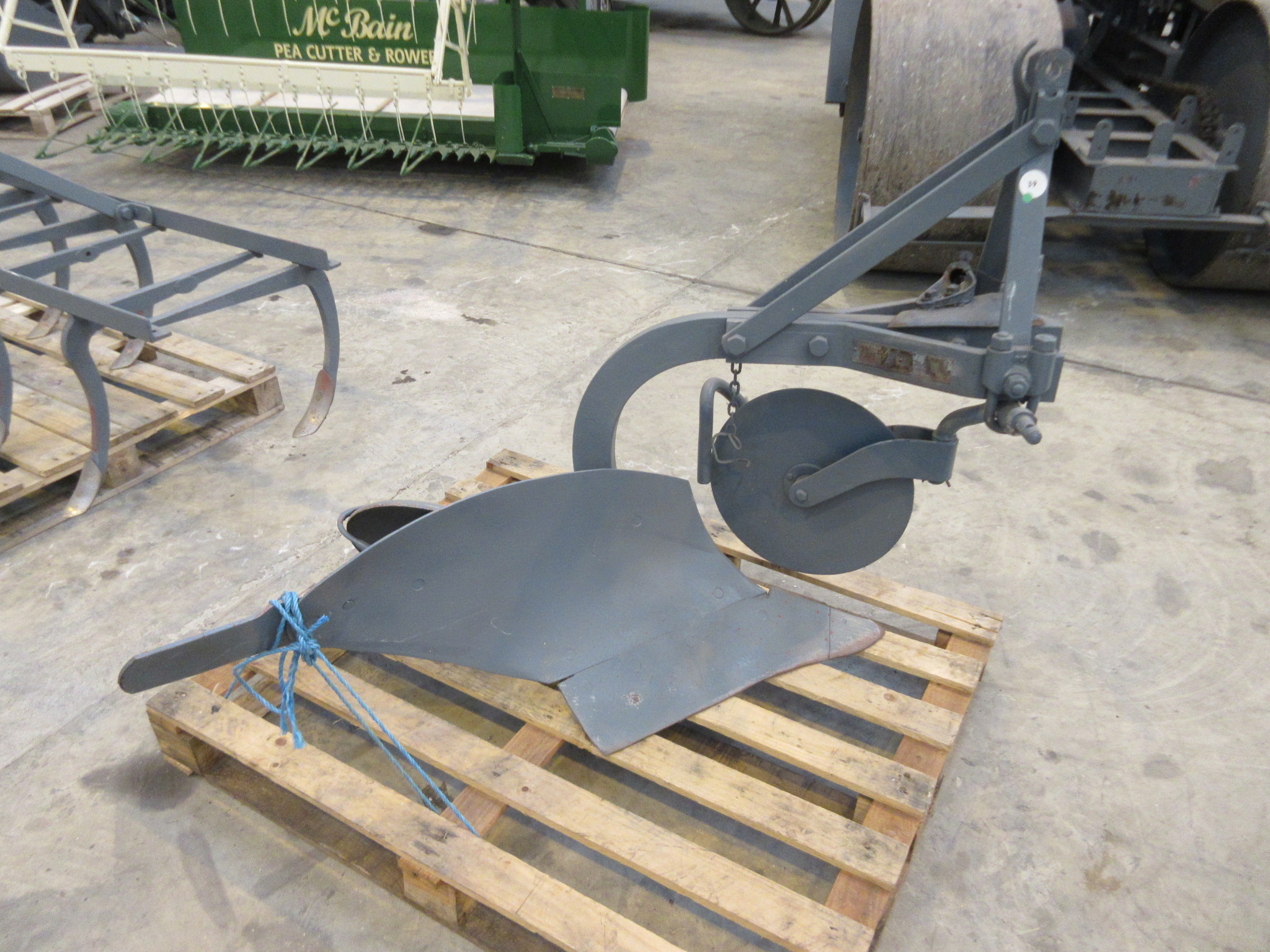 Ferguson Brown Type B10 Single furrow mounted plough with disc and ...