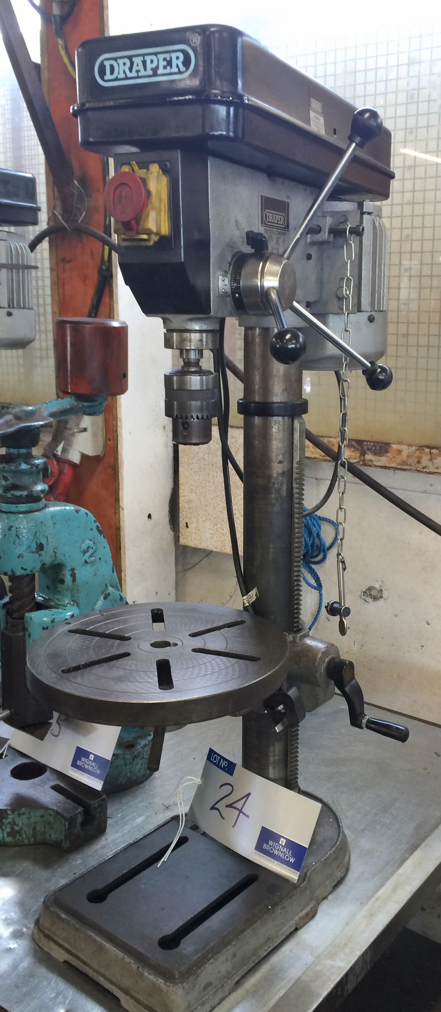 A Draper GD16/16C Bench Type Pillar Drill No.0200053, 11in dia table (1ph).