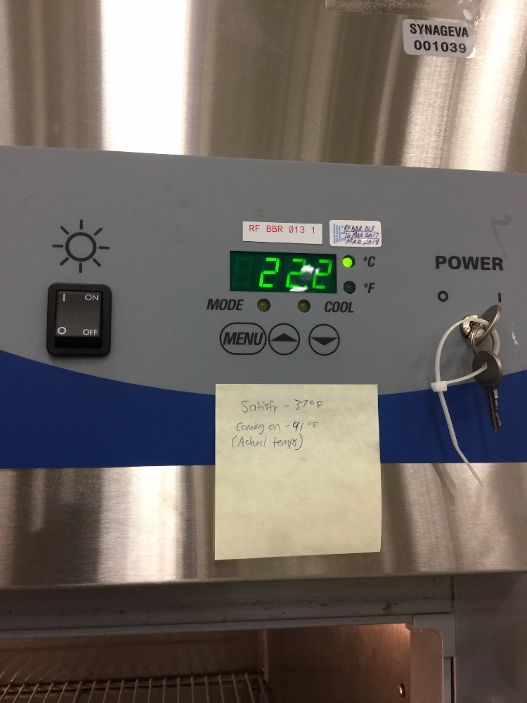 Fisher Scientific 13-986-126 Isotemp Plus Refrigerator, SN ...