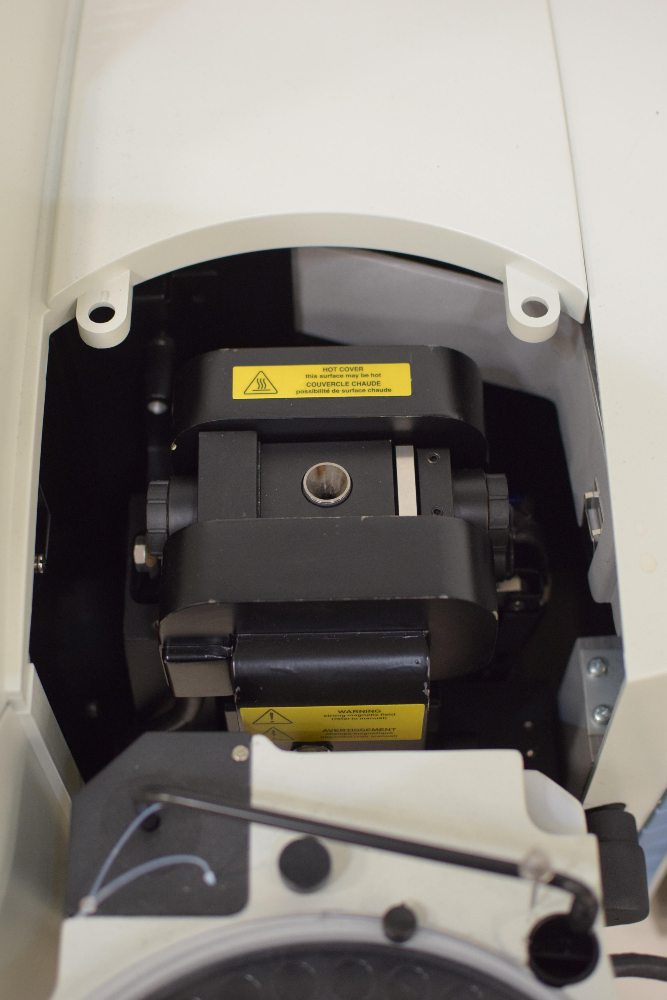 Thermo Scientific iCE 3000 Series AA Spectrometer, SN: AA04120702 ...