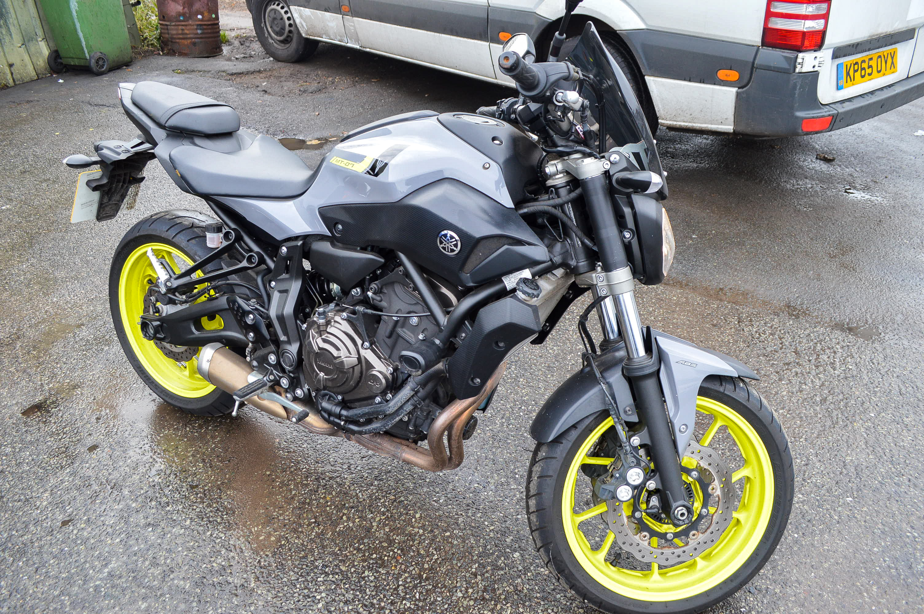 K - 2017/17 REG YAMAHA MT-07 ABS 700CC PETROL GREY MOTOR-BIKE ...