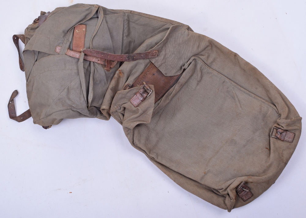 WW1 German Soldiers Tornister (Backpack) With Mess Tin Set, all canvas ...