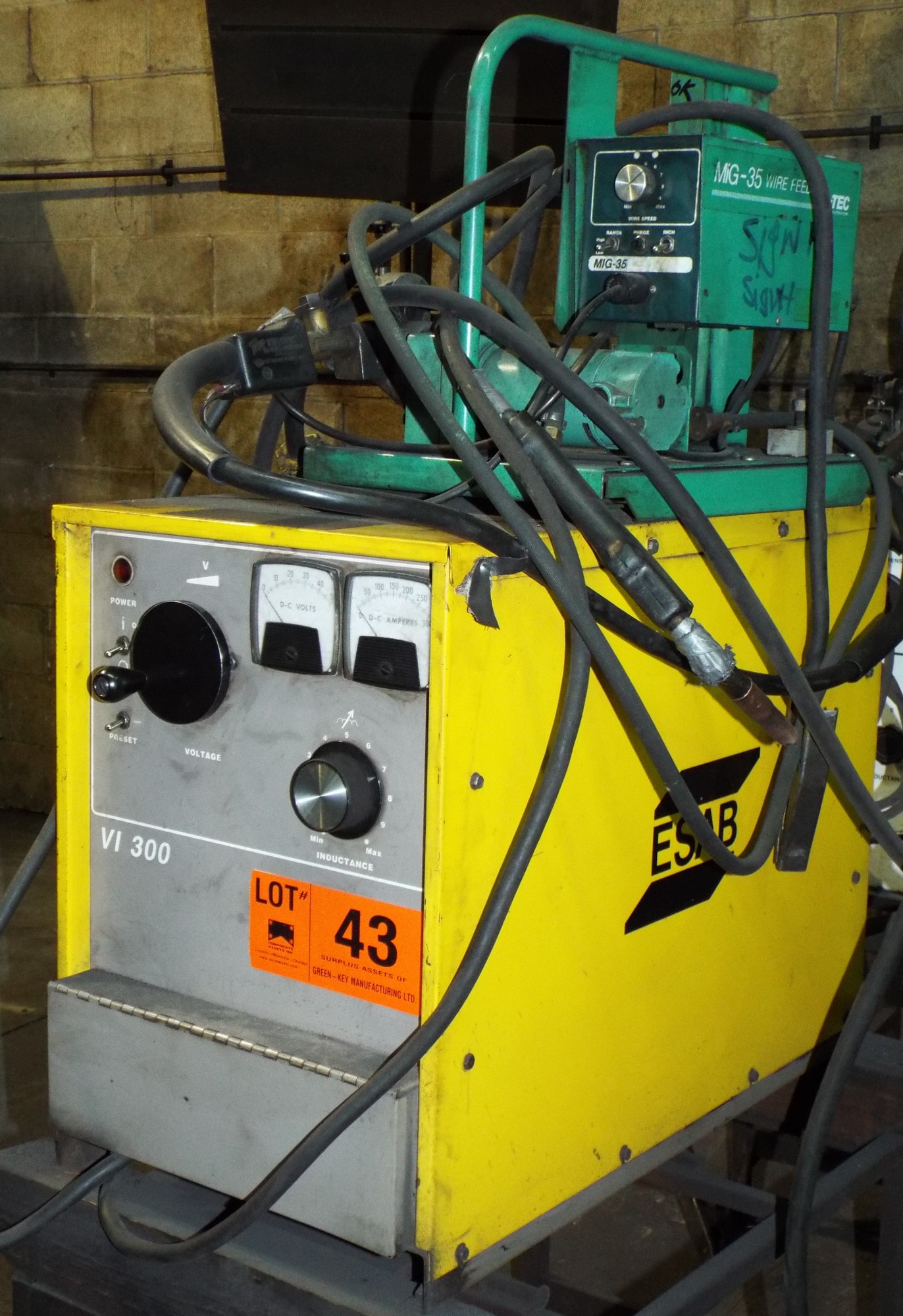 { Choice of lots: 43, 45 } ESAB VI-300 MIG WELDER WITH L-TEC MIG-35 ...