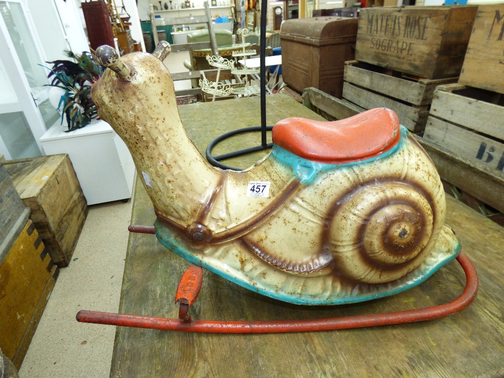 VINTAGE MOBO ROCKING SNAIL
