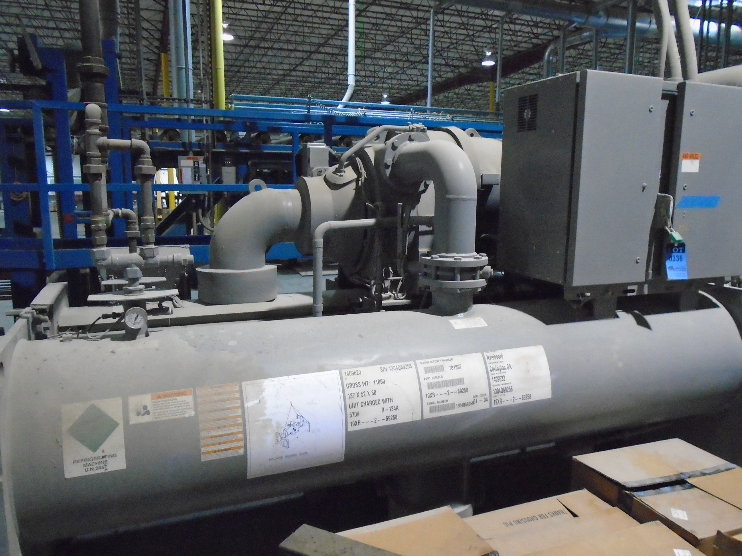 **CARRIER MODEL 19XR CHILLER; S/N 1304Q69258, WITH CARRIER MODEL 02XR ...