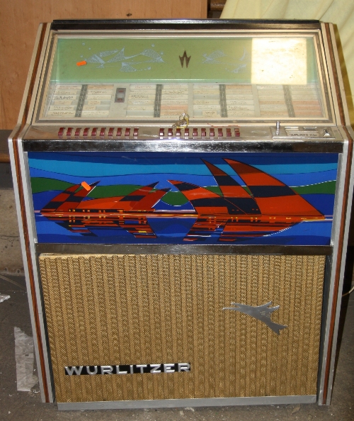A 1970'S WURLITZER LYRIC JUKEBOX, adapted to take a Leak amplifier