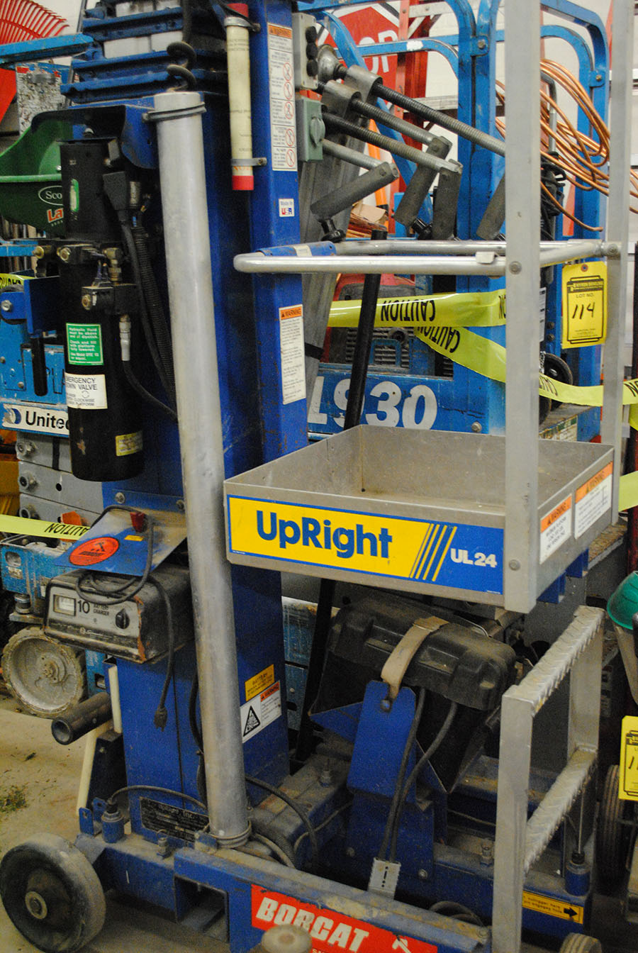 UPRIGHT UL24 ELECTRIC MANLIFT