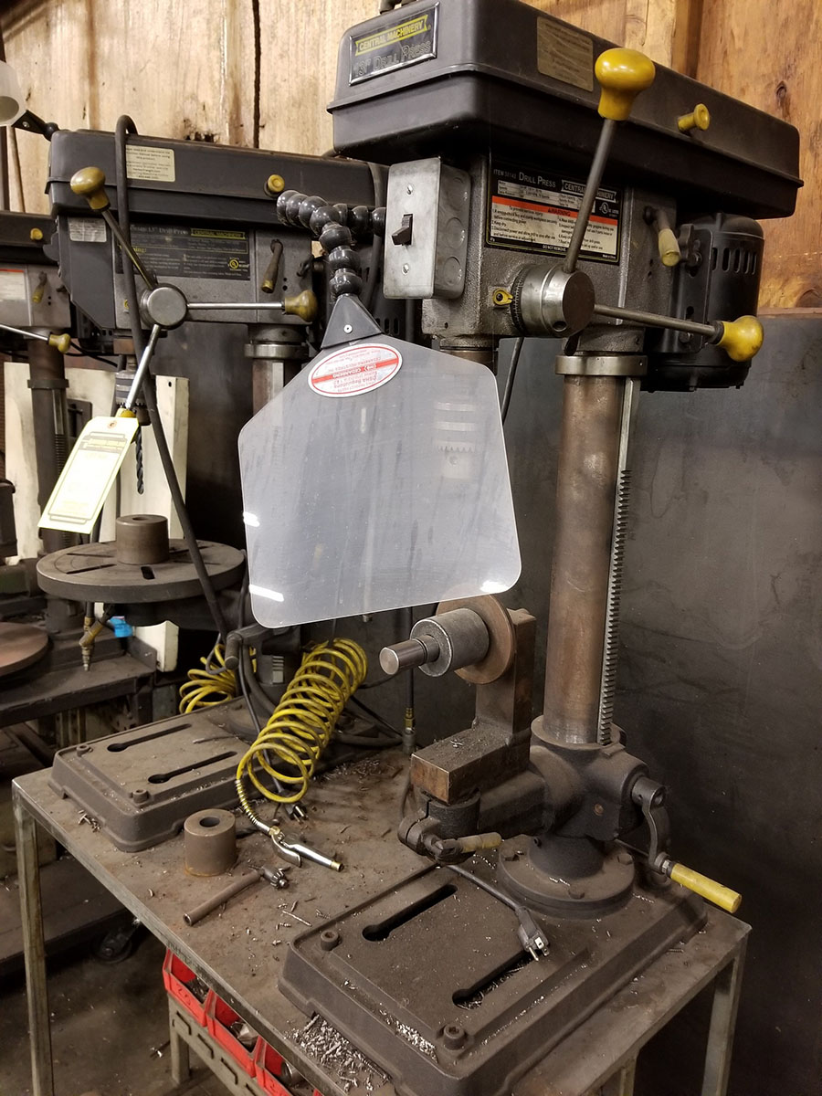 ROLLING DUAL VERTICAL DRILL PRESS TABLE WITH (2) CENTRAL MACHINERY ...