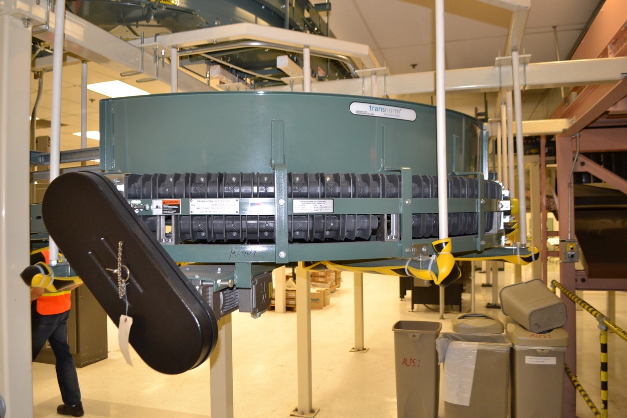 TRANSNORM TS1500/100 CONVEYOR BELT ELBOW SECTION - 33" RADIUS, 12" BELT ...