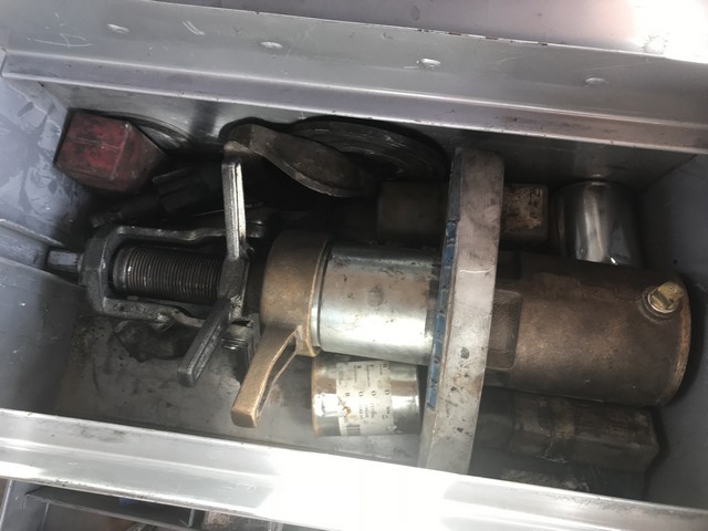 MUELLER B101 DRILLING & TAPPING MACHINE - 1 1/2'' KIT