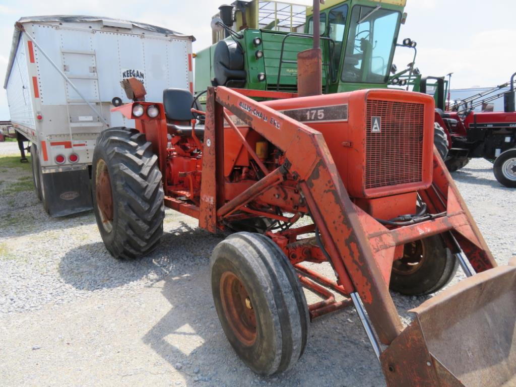 1974 Allis Chalmers 175 gas tractor wide front, w/Allis Chalmers 517 ...