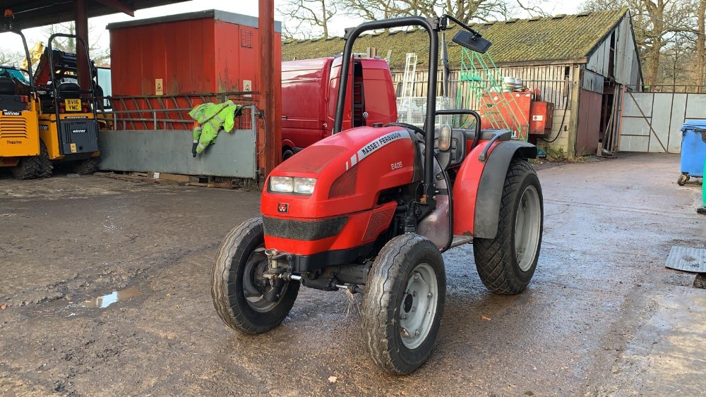 MASSEY FERGUSON 2405 COMPACT TRACTOR, 4WD, 1197 REC HRS, YEAR 2006 ...