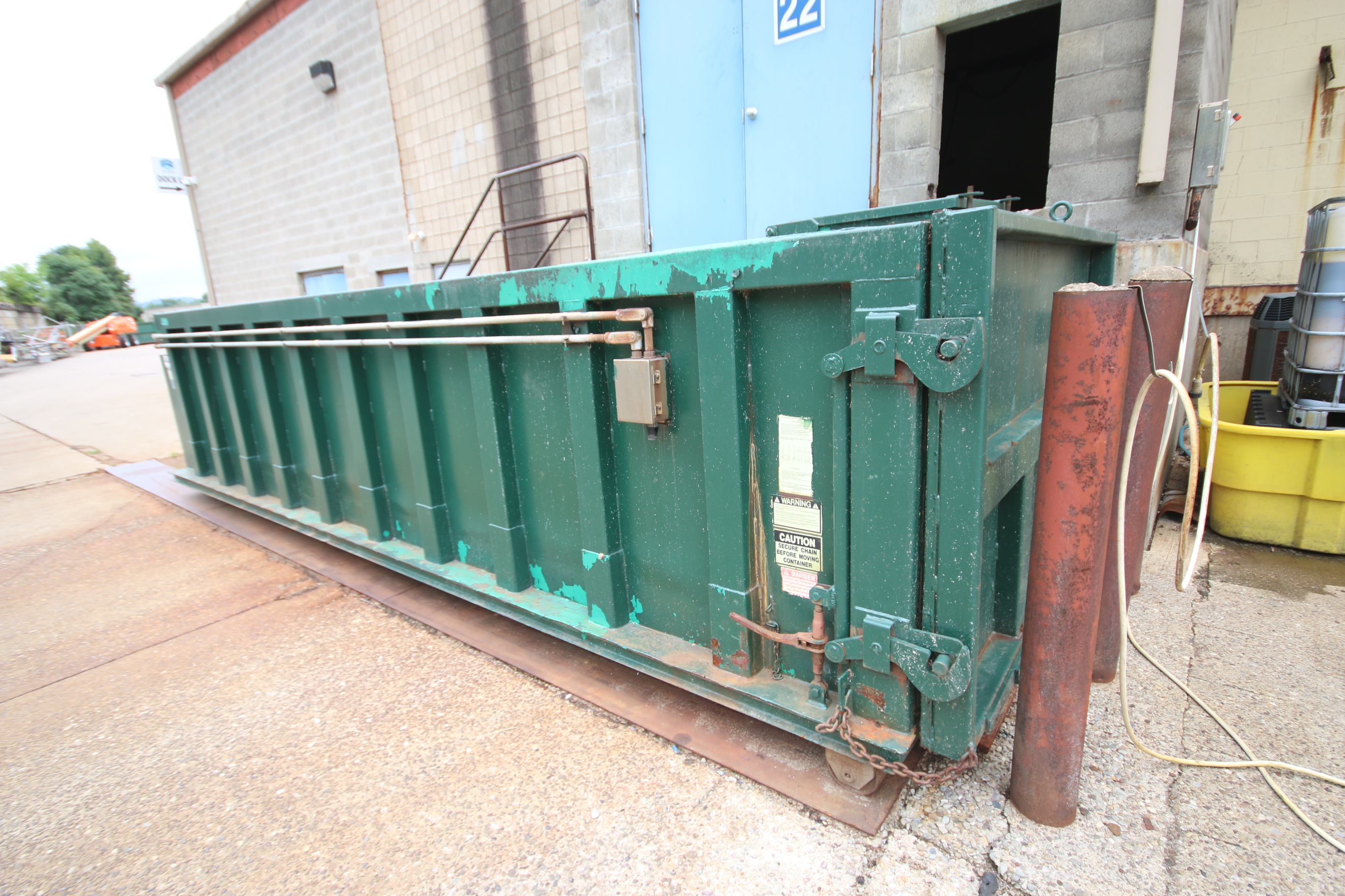 Galfab 20 Cubic Yard Enclosed Waste Container, Model OS2244, SN 2515 ...