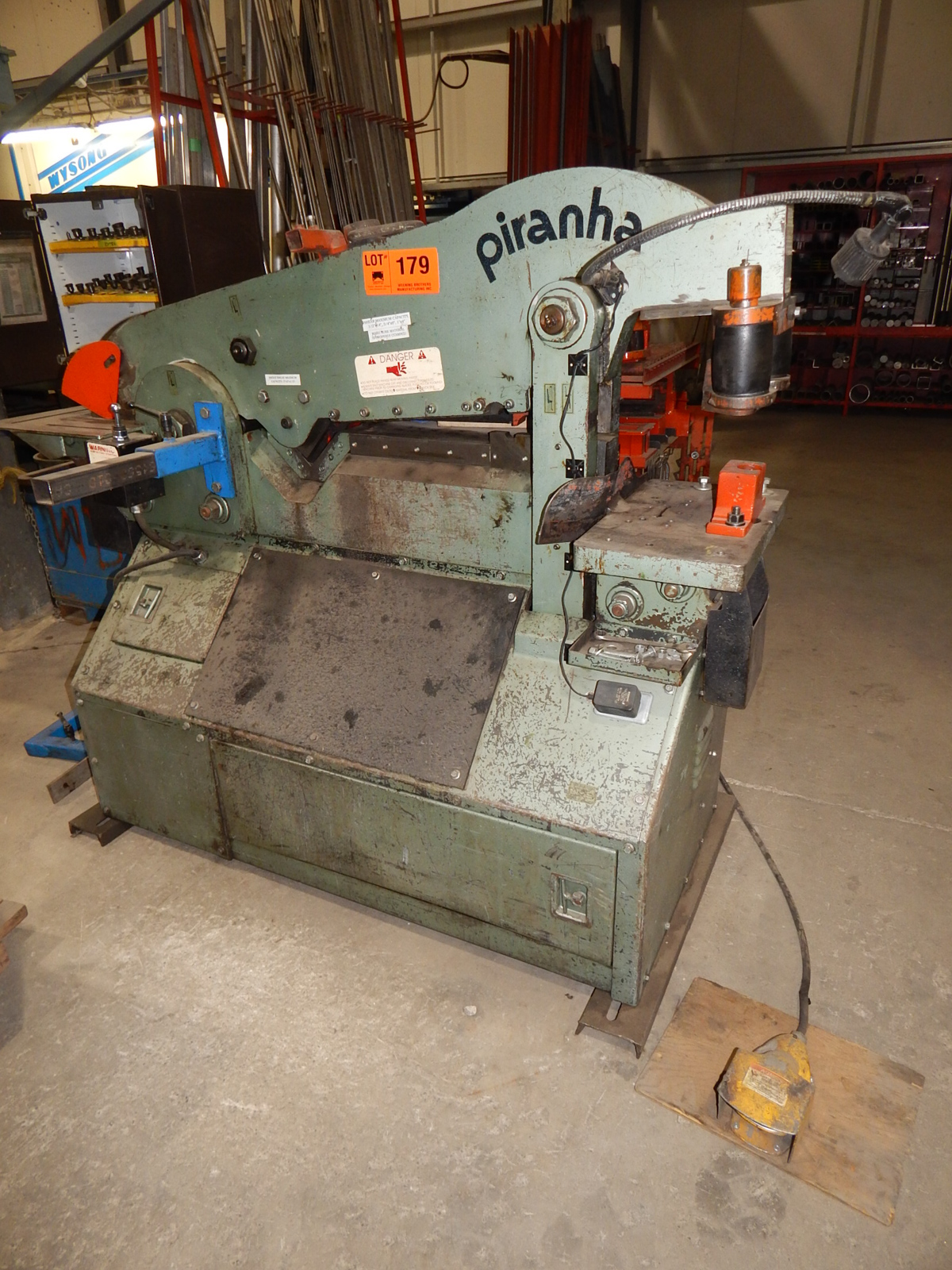 PIRANHA P70 HYDRAULIC IRON WORKER WITH 70 TON CAPACITY, MAX 1 3/16 ...