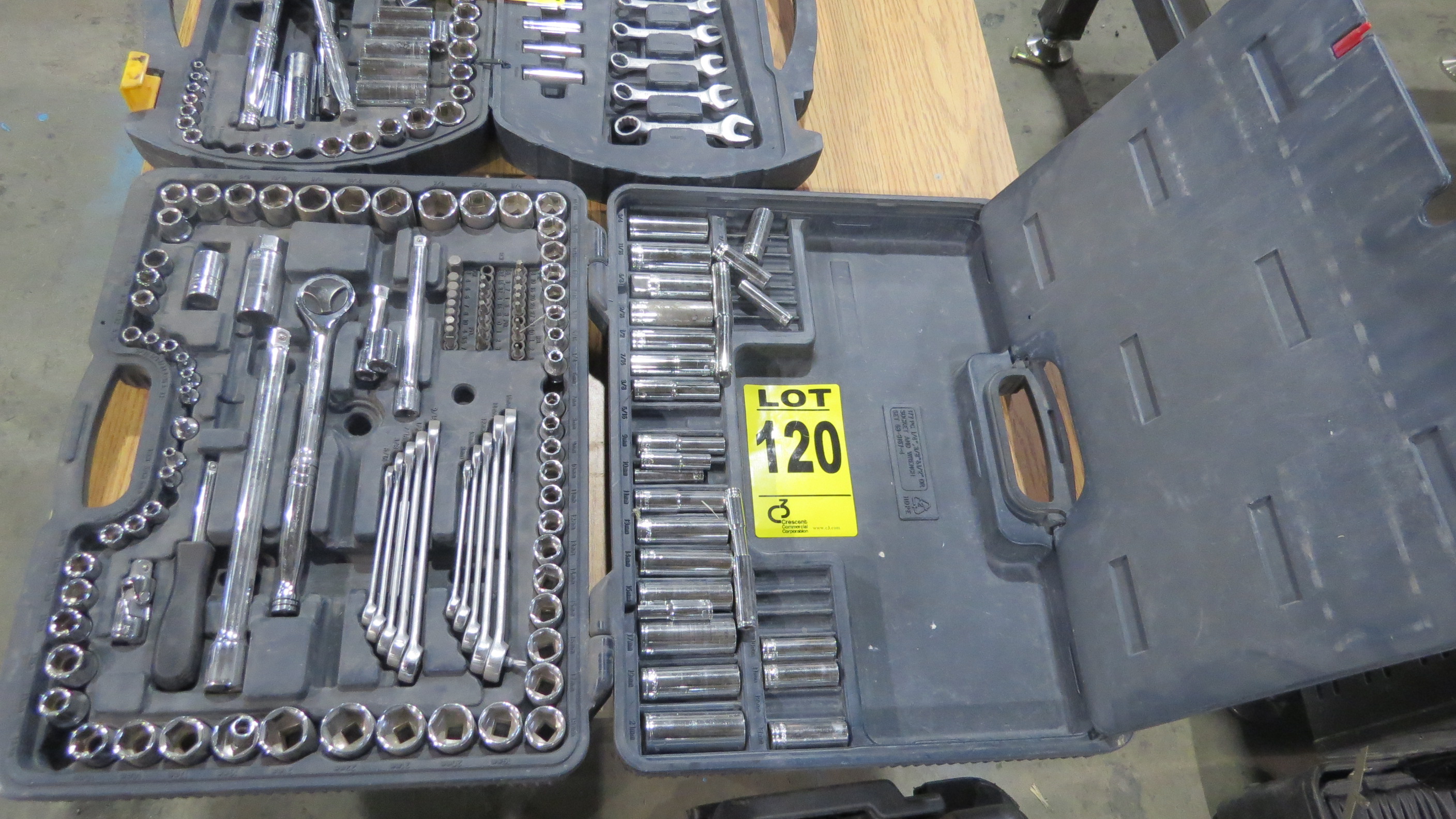 Lot of Mastercraft ratchet set (100+pc)