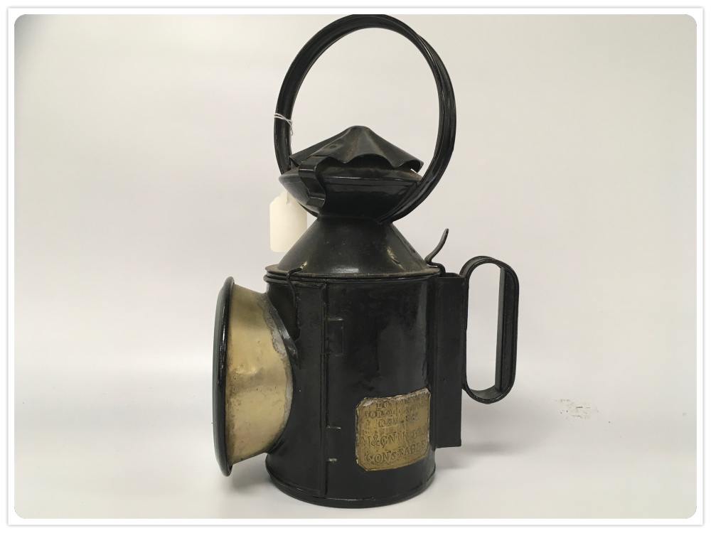 RAILWAY LAMP STAMPED LNER WITH BRASS PLATE "LONDON & NORTH EASTERN ...