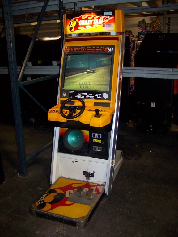 CRAZY TAXI UPRIGHT ARCADE GAME SEGA NAOMI. . Item is in used condition ...