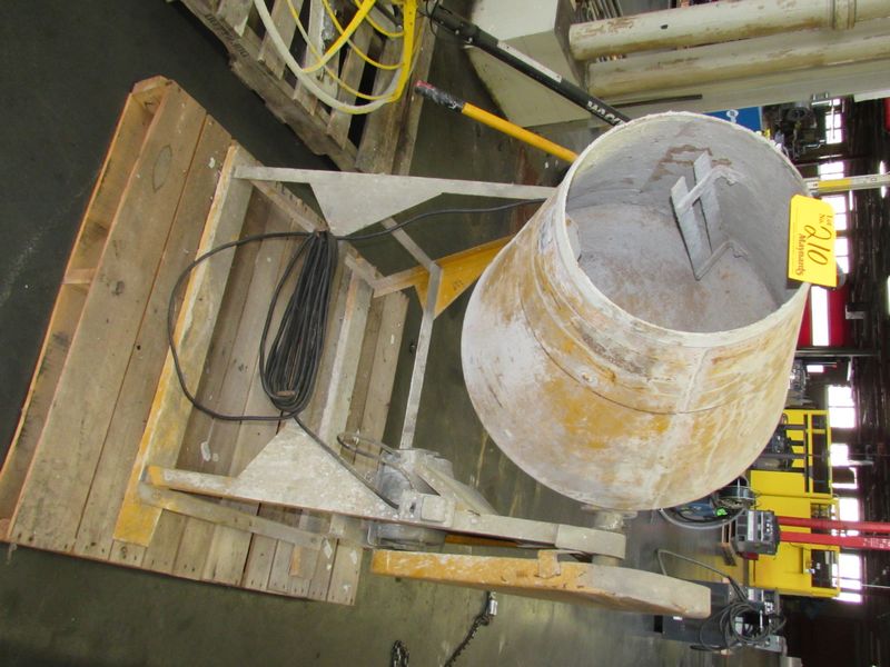 GILSON 3 CUBIC FT CEMENT MIXER 4-BLADES 22-25RPM (LOC. LAYDOWN)