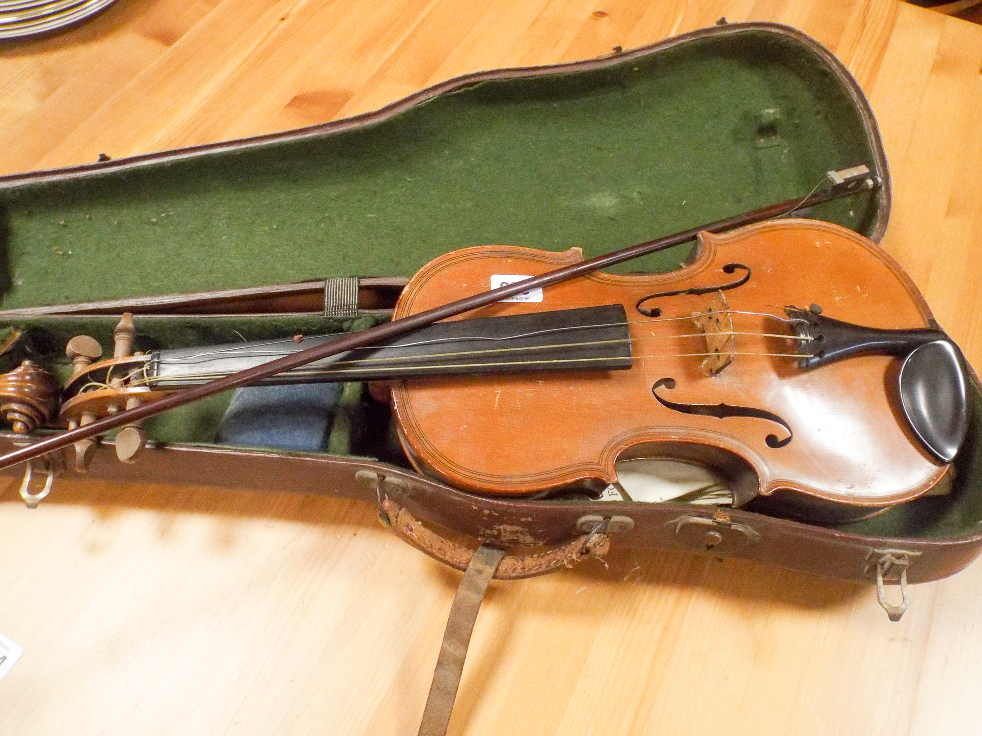 Interesting old German violin with label to the interior saying "Copy ...