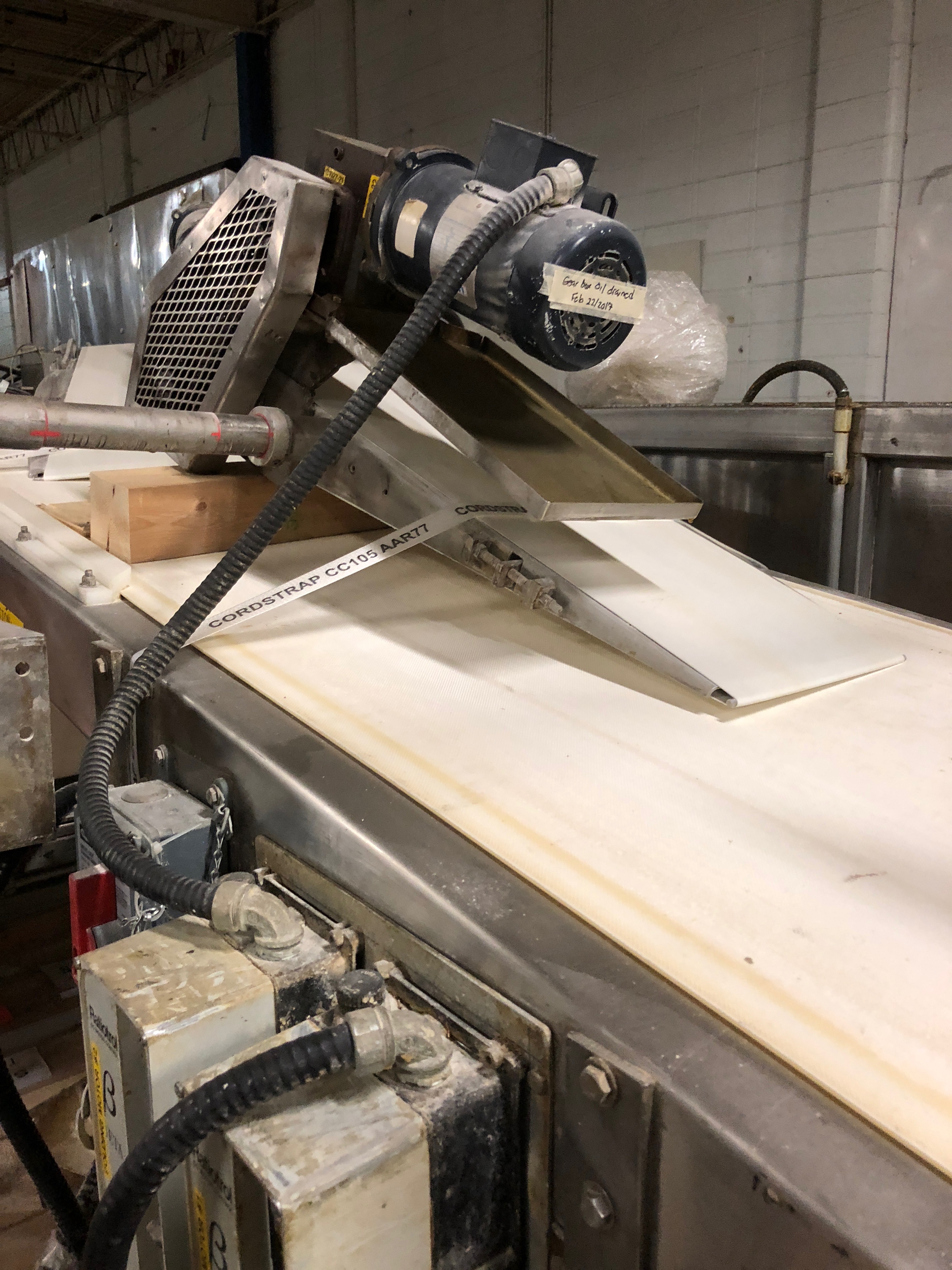 Dough Conveyor with Scrap pick up conveyors 30" Wide, LOADING FEE $300