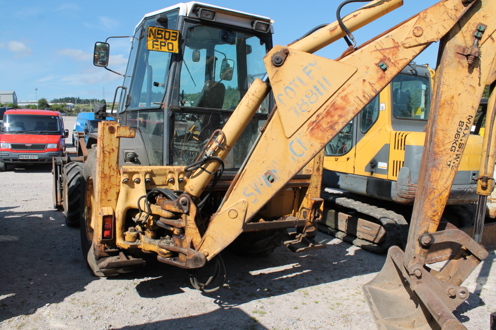 Ford New Holland 675D Turbo Rear Digger Tractor Reg No : N503EPO D.F.R ...