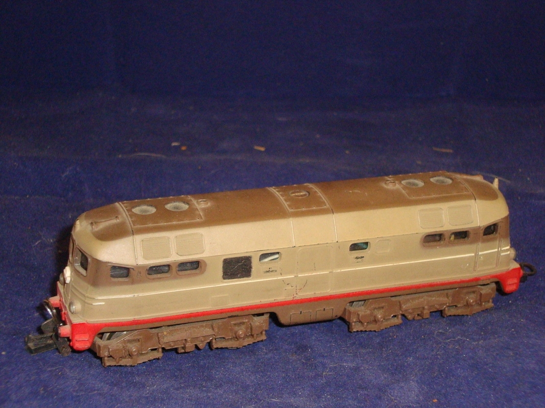 An HO Gauge Lima Italian FS D342 class diesel locomotive D342.4005 - G ...