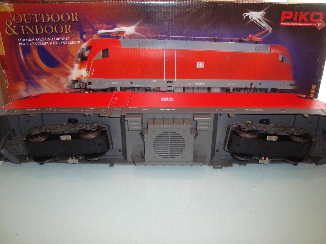 A Piko 37410 G Gauge DB BR182 Taurus E-lok / electric loco in red ...