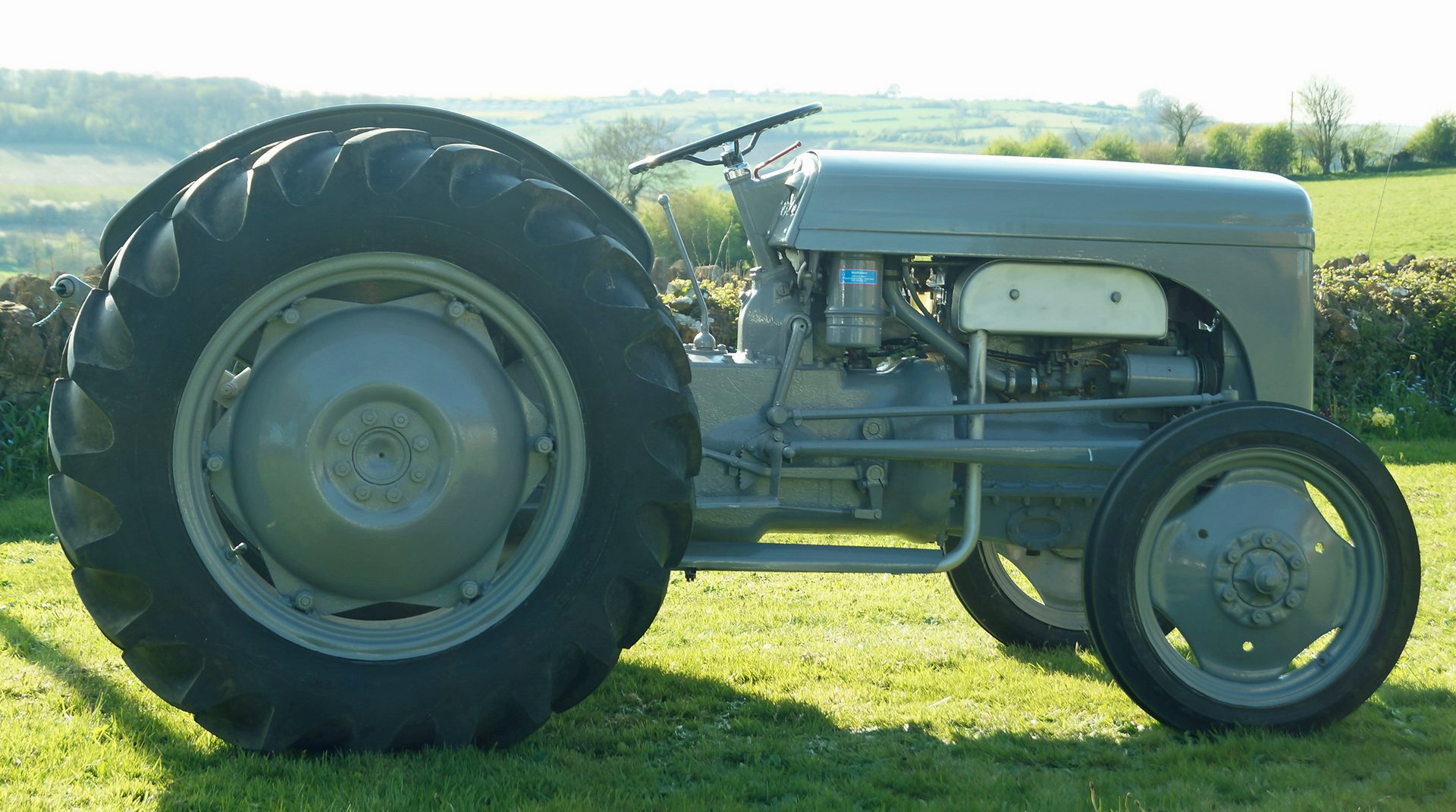 A grey Massey Ferguson petrol/TVO 1952 tractor, with full nut and bolt ...