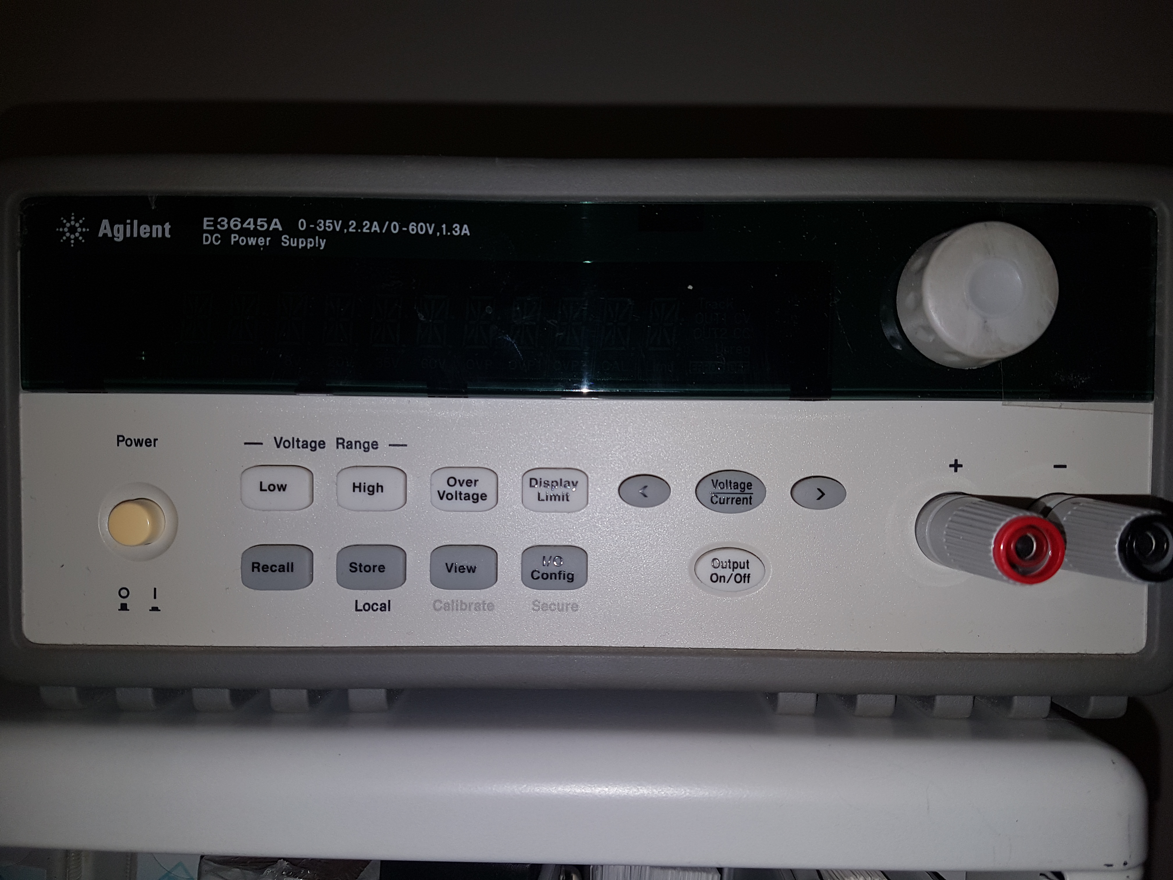 Agilent "E3645A" DC Power Supply 0-35V, S/N 2.2A/0-60V, S/N 1.3A, S/N ...