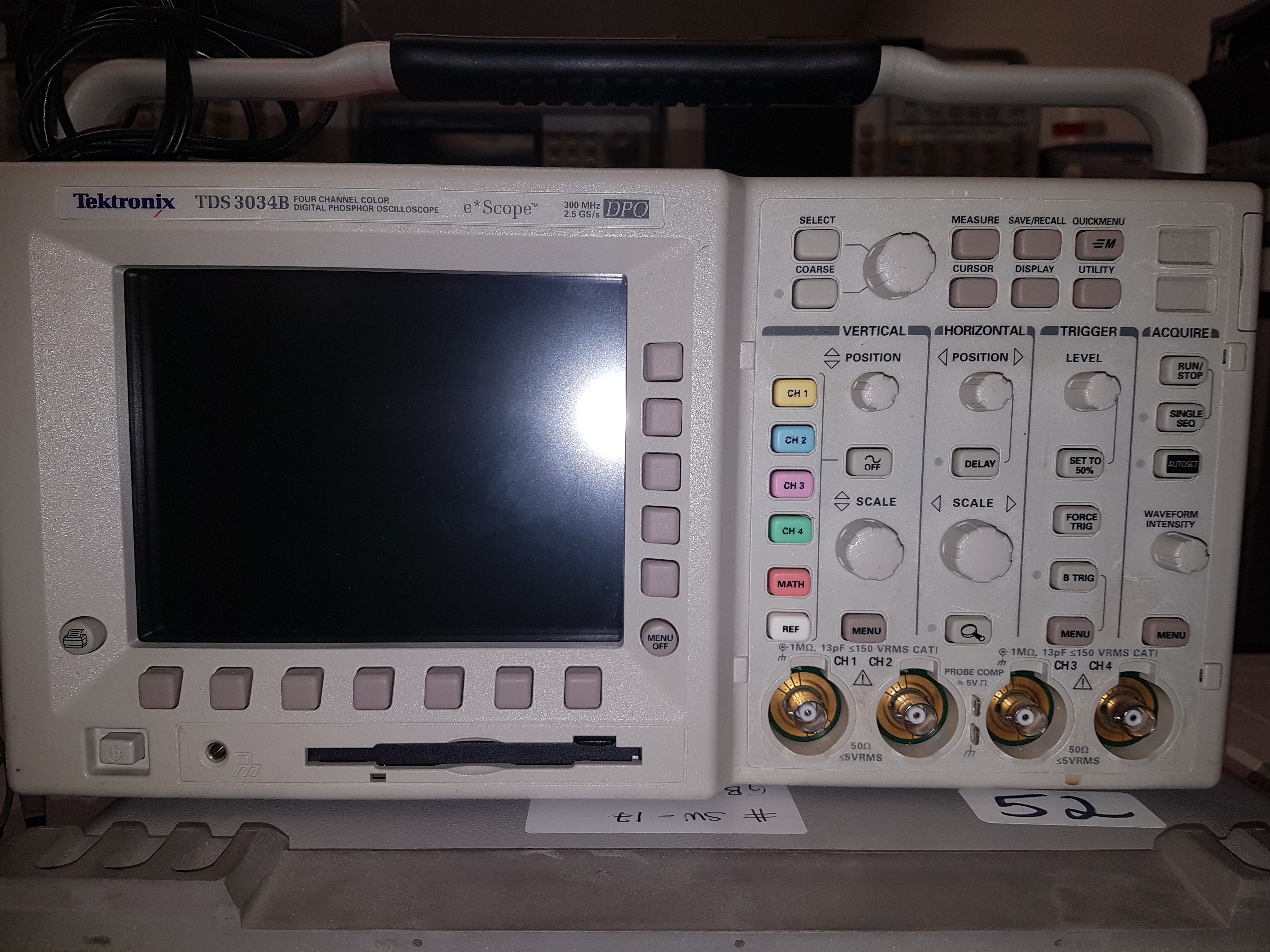 Tektronix "TDS3034B" 4 Channel Color Digital Phosphor Oscilloscope ...