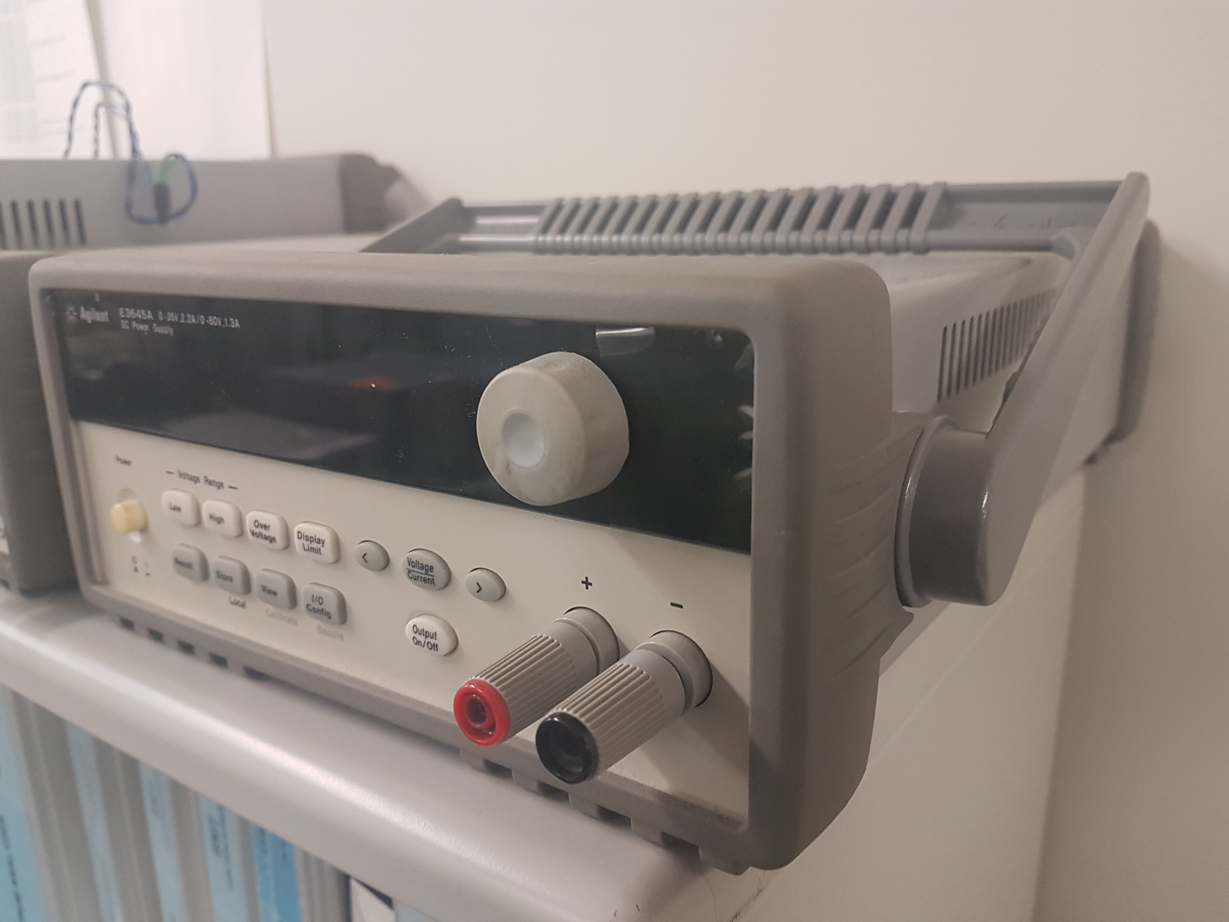 Agilent "E3645A" DC Power Supply 0-35V, S/N 2.2A/0-60V, S/N 1.3A, S/N ...