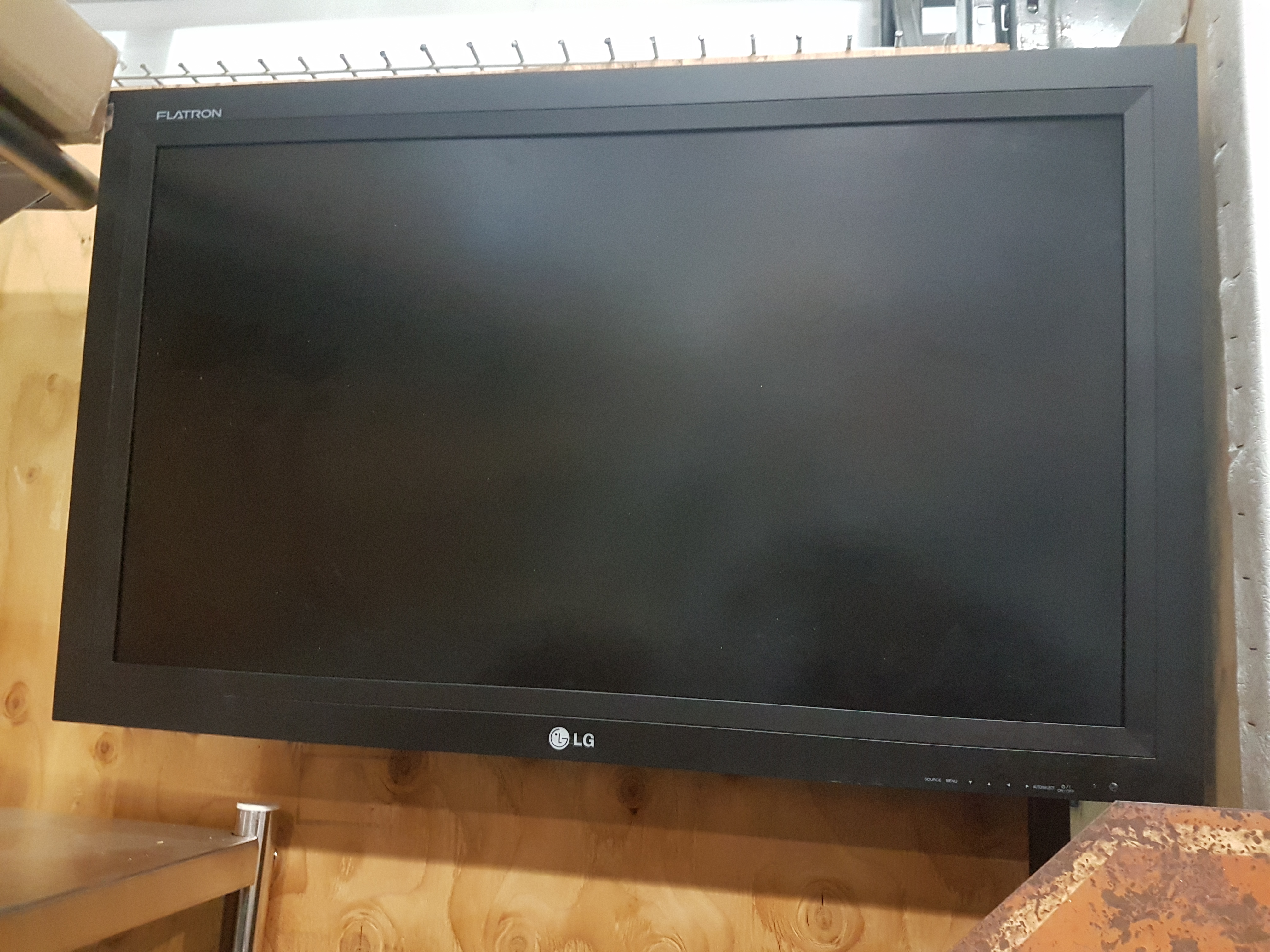 36" LG Flatron Television