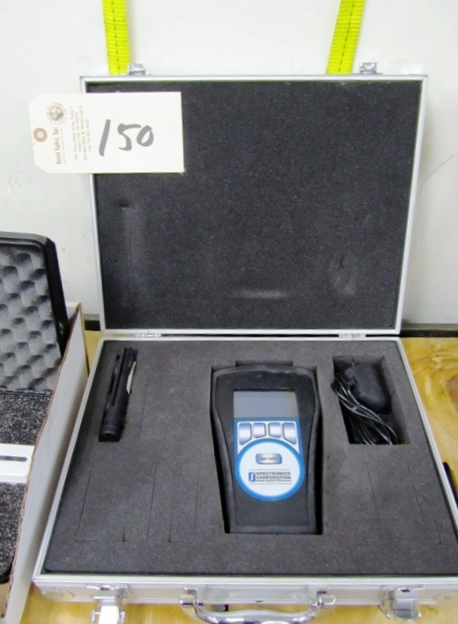 Spectroline Model XR-1000 Radiometer