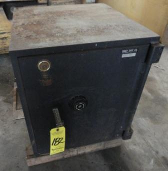 SARGENT AND GREENLEAF VINTAGE SAFE