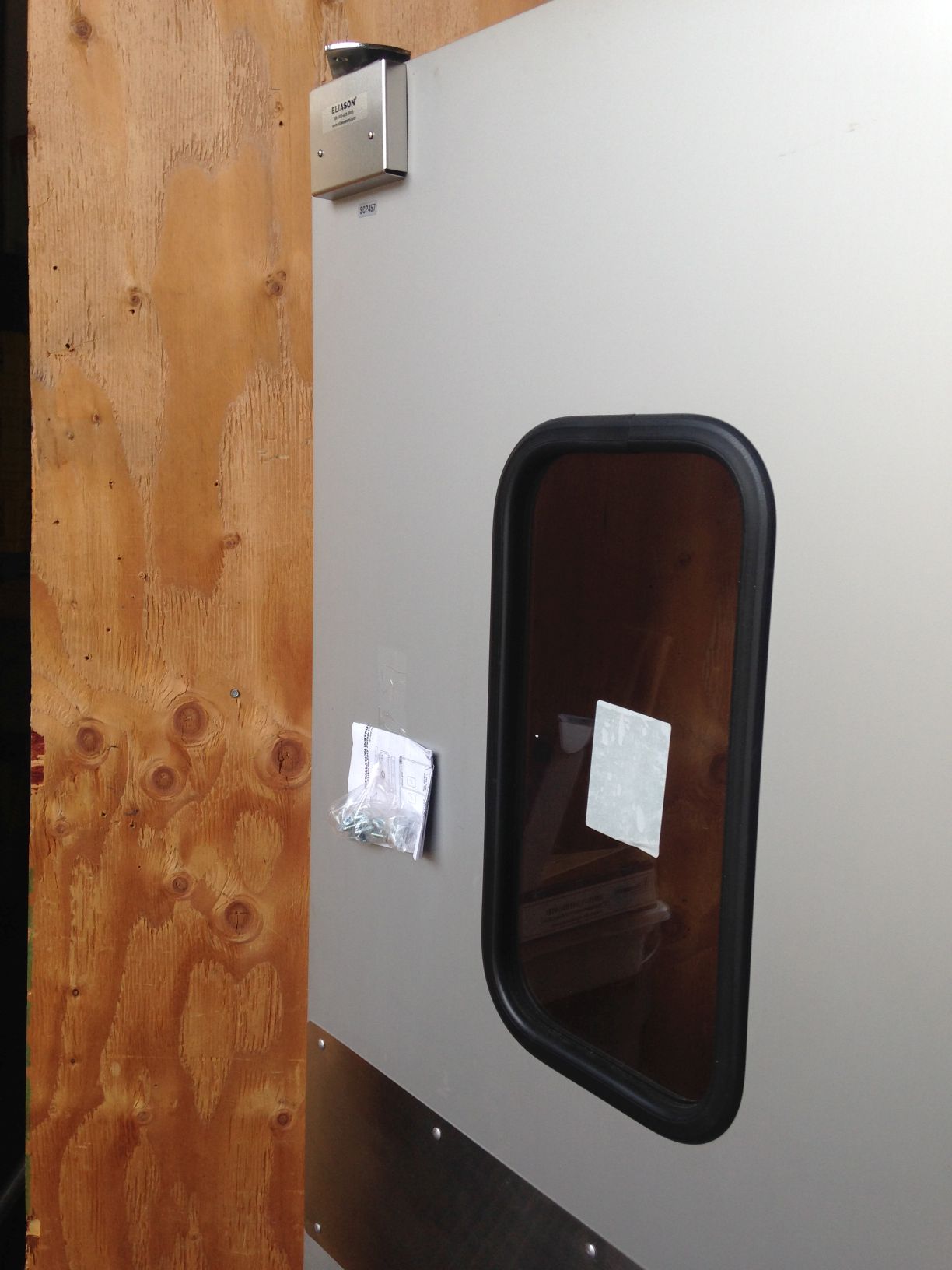 Eliason Single Door Opening - Easy Swing Dual Action Restaurant Kitchen ...