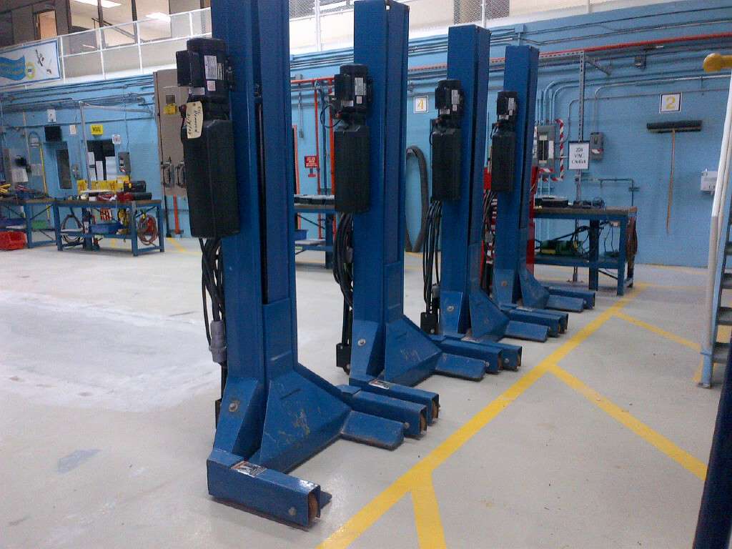 Ford Smith Four Post Rotary Mobile Lifts