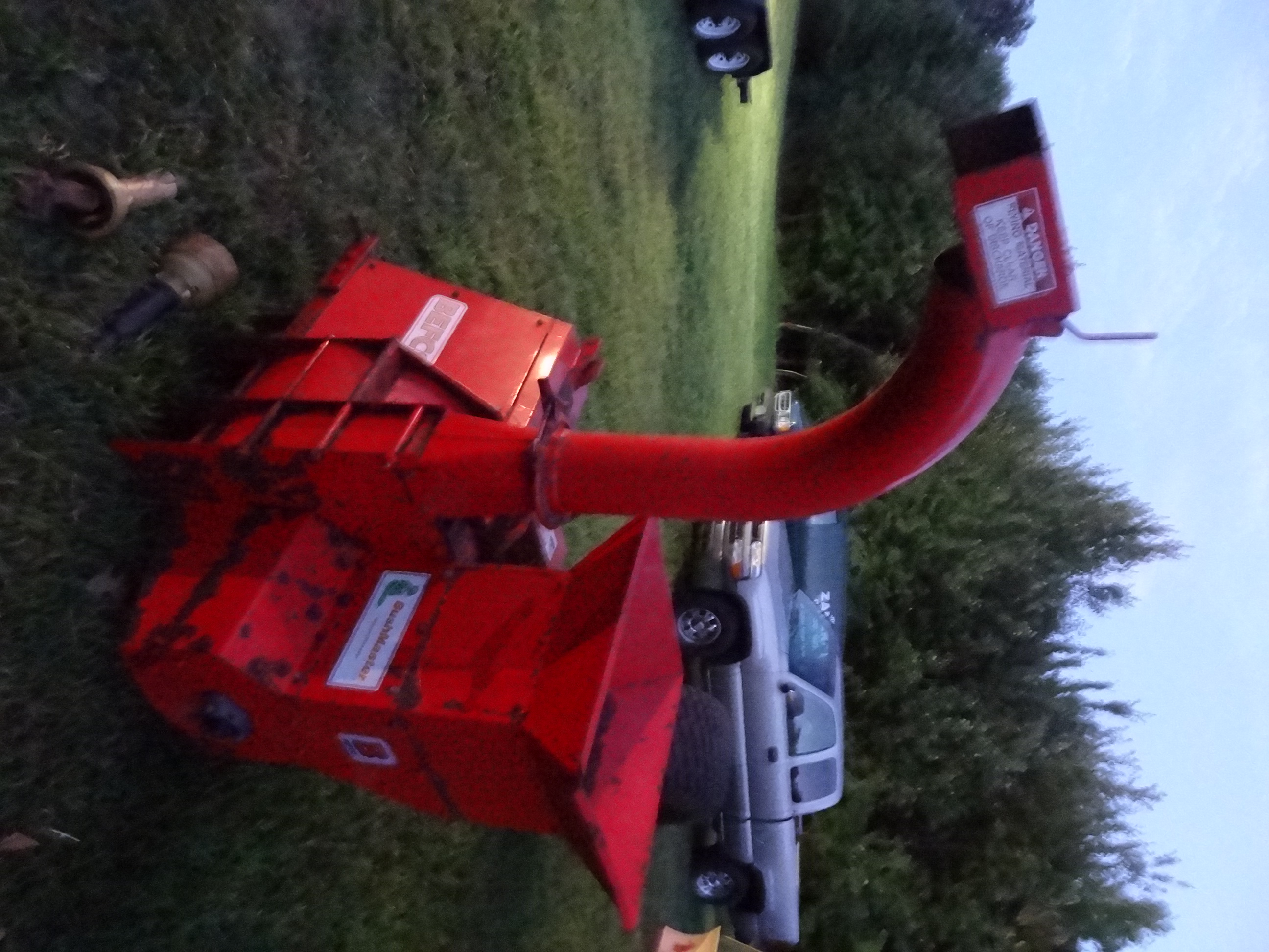 Befco Model BM6-900 3-Point Hitch Mounted Wood Chipper