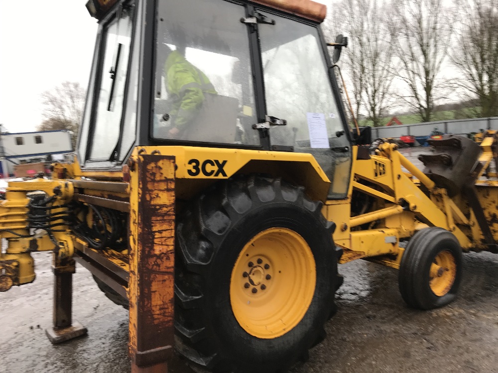 JCB 3CX 2wd backhoe loader c/w 4-in-1 bucket and extending backhoe, reg ...