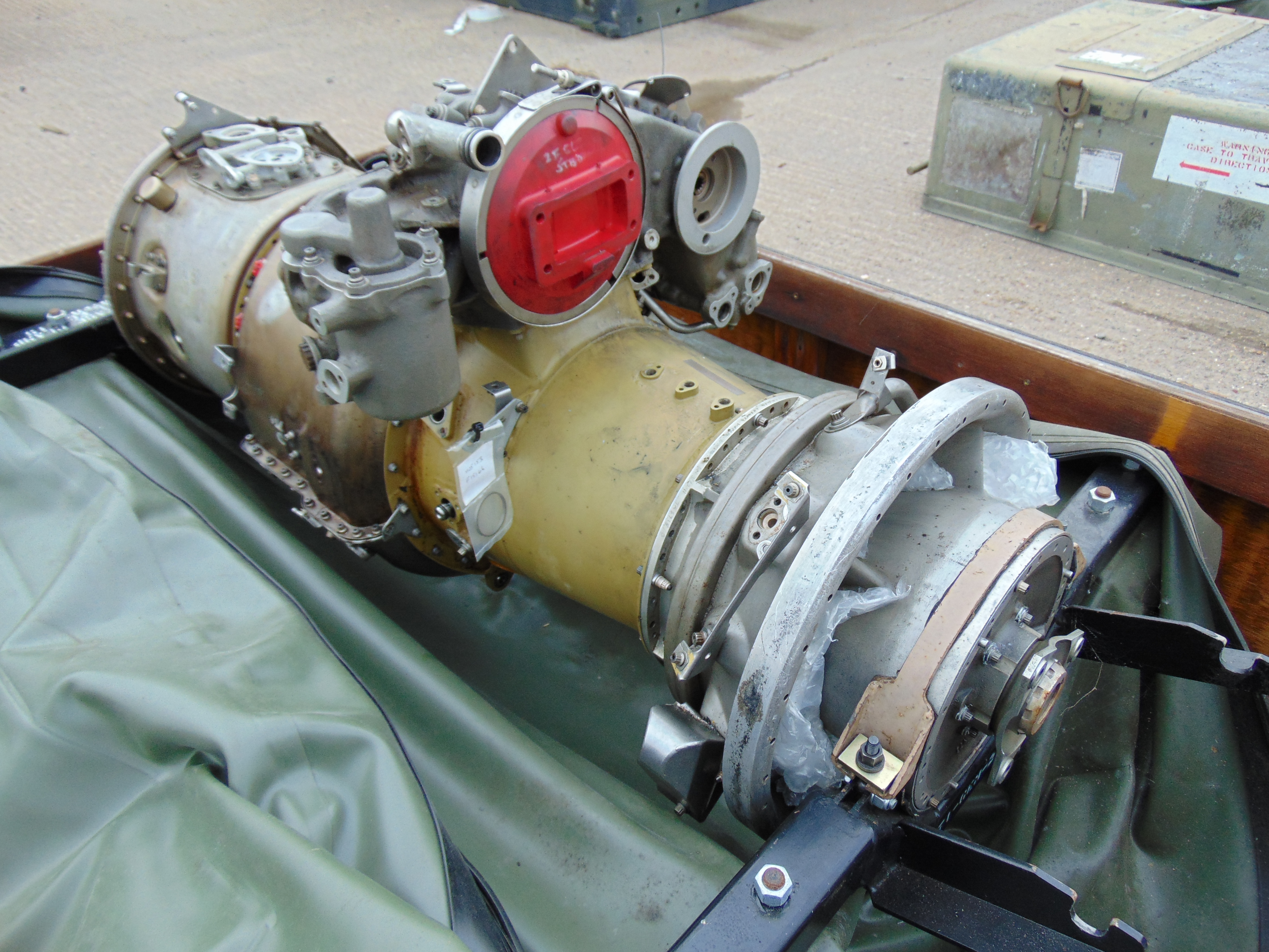 You are bidding on a Rolls Royce Gem Jet Engine complete with ...