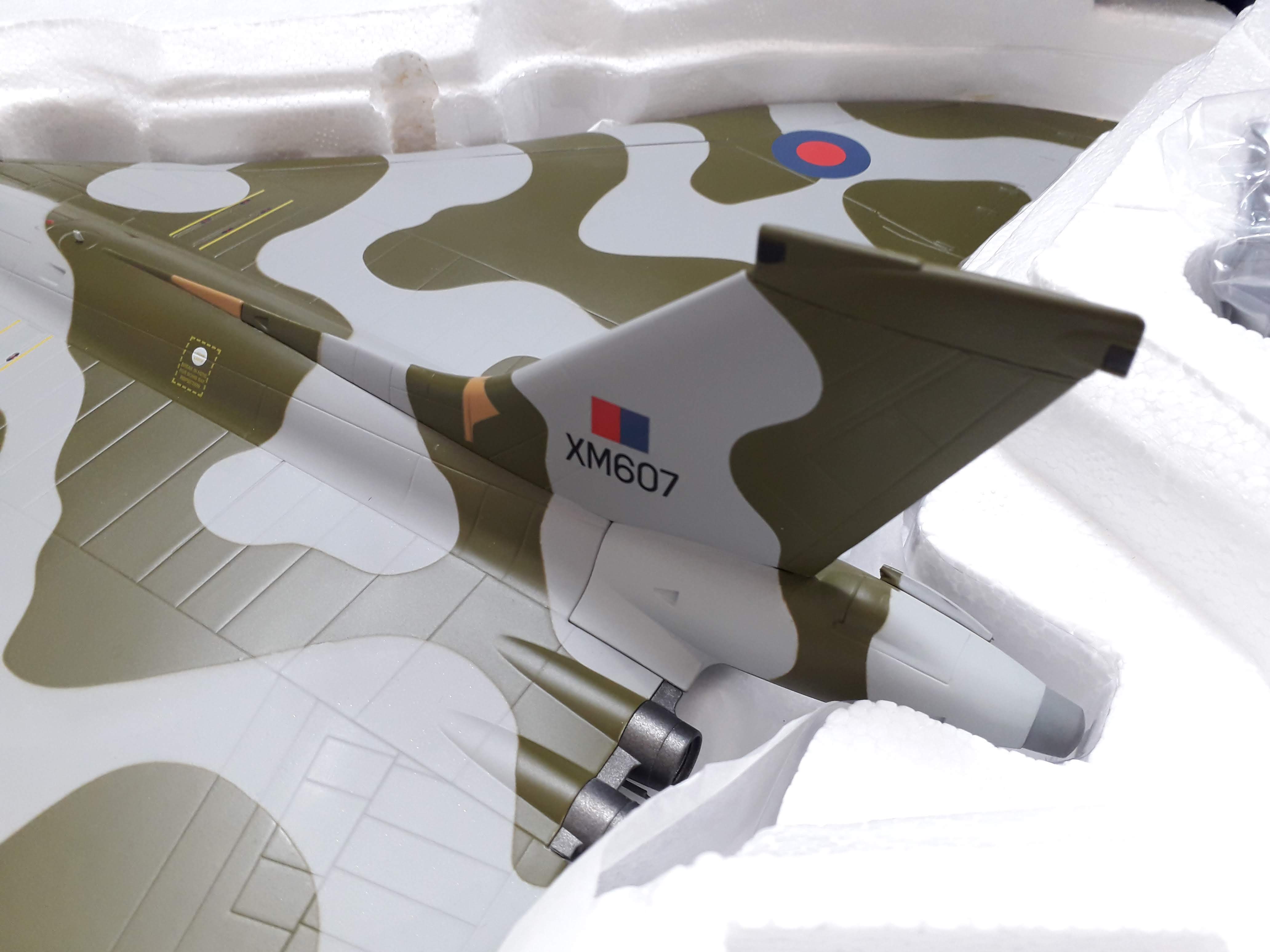 Corgi The Aviation Archive Avro Vulcan B.2 XM607, RAF No. 44 Squadron ...