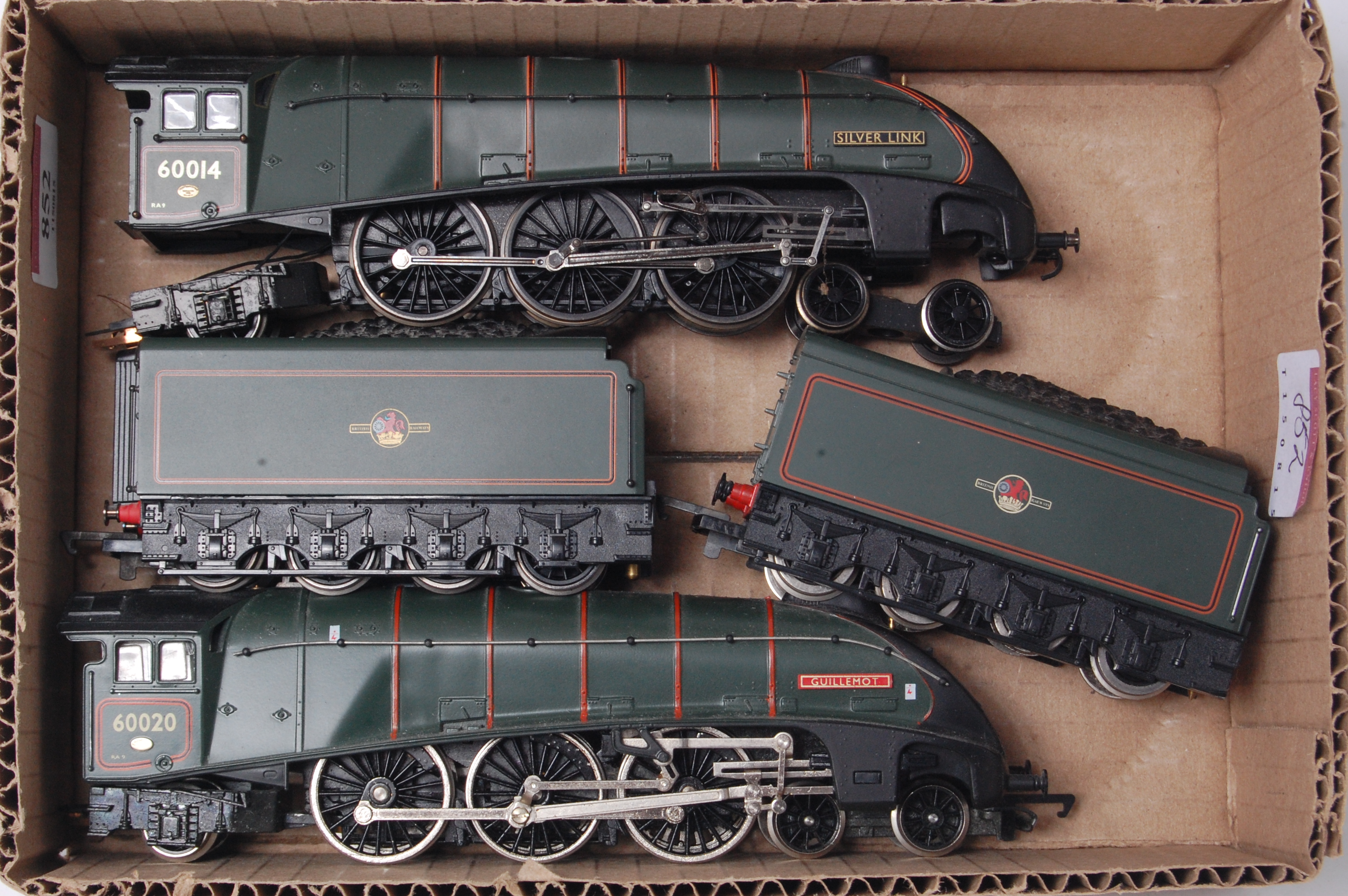 2 Hornby BR green class A4 engines and tenders 60014 'Silver Link' and ...