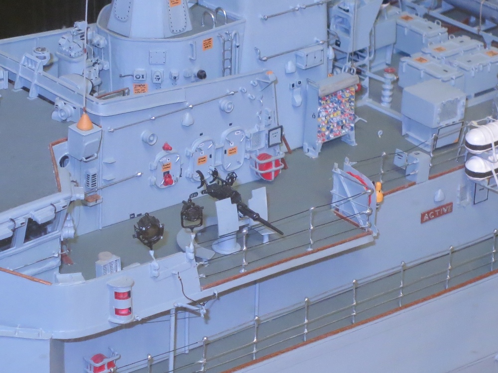 A MINUTELY OBSERVED 1:96 SCALE STATIC DISPLAY MODEL OF THE TYPE 21 ...