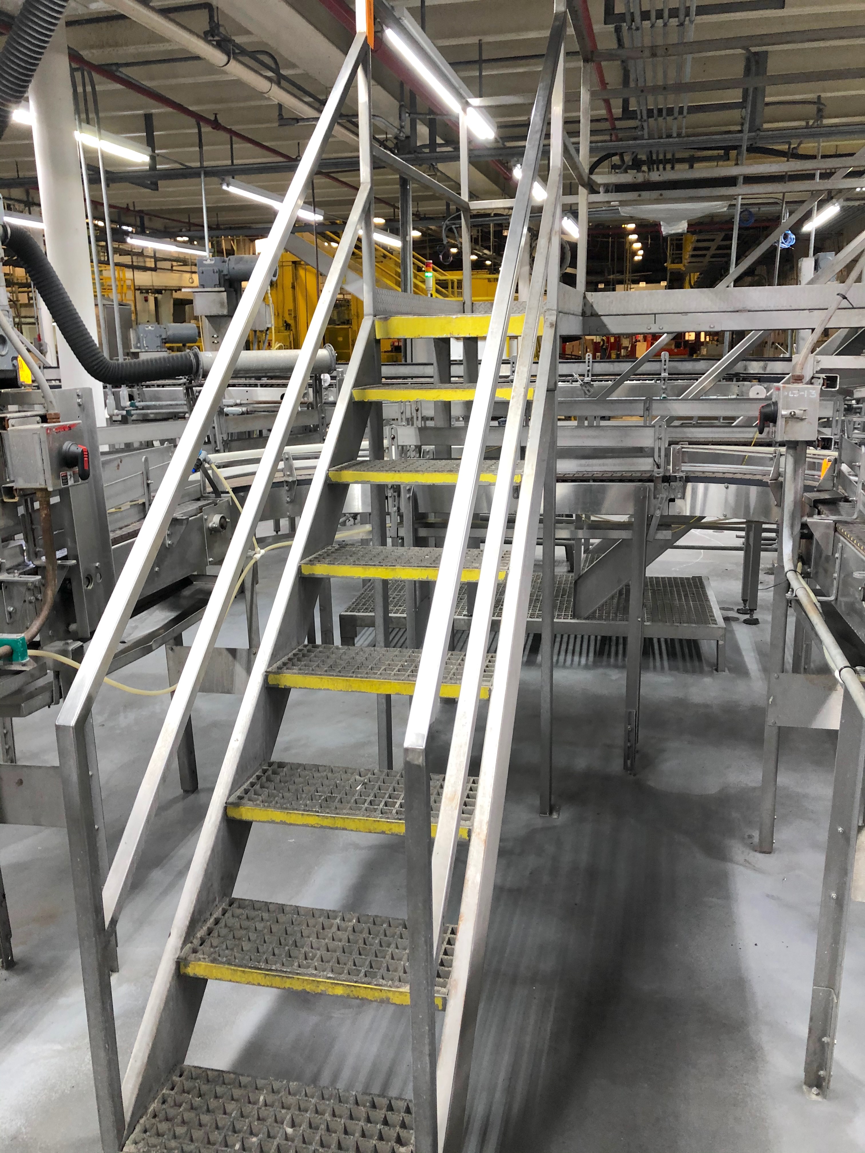 Conveyor Crossover Platforms Industrial Crossovers | Metal Crossover