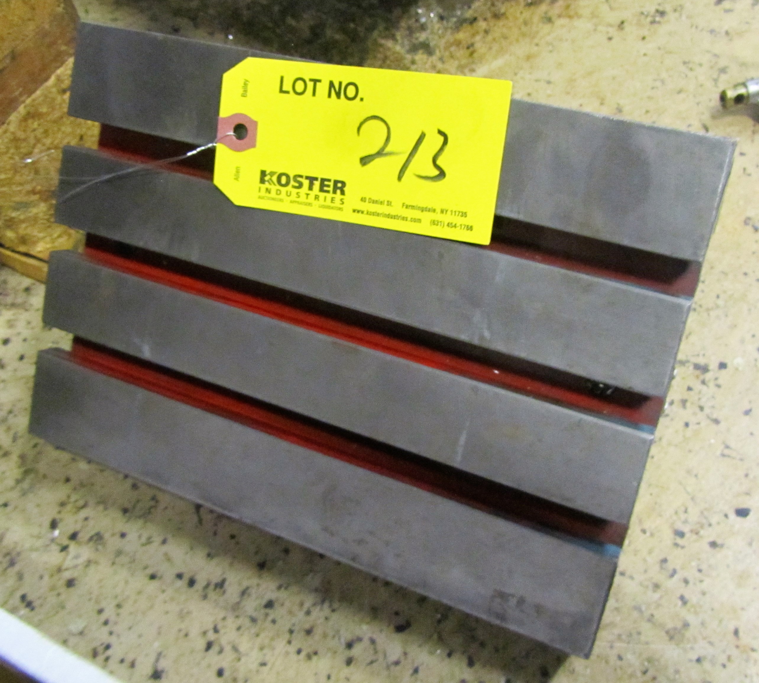 T-SLOTTED WORK PLATE