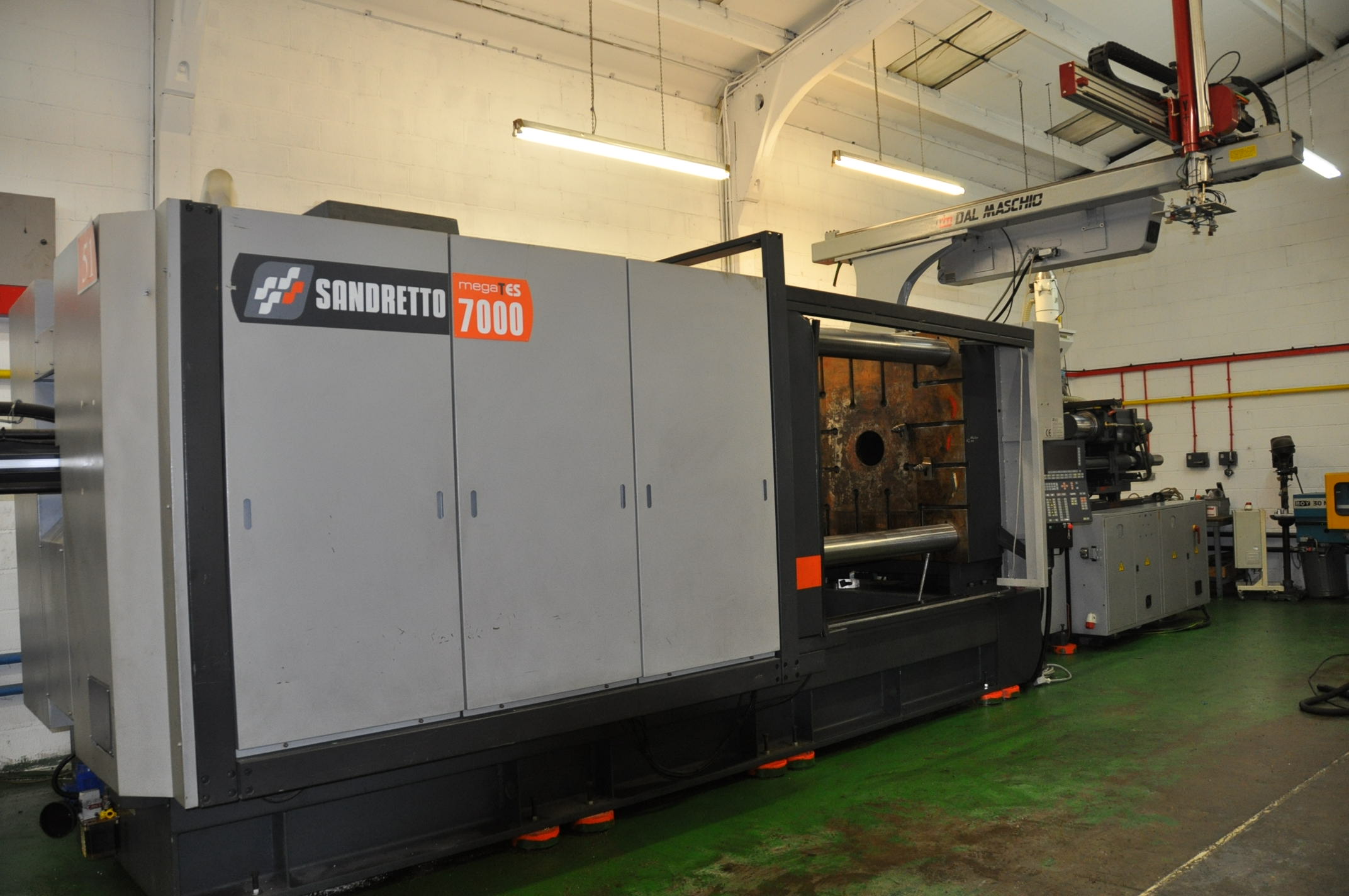 Sandretto 4170/700 Mega TES plastic injection moulding machine, 700 ...