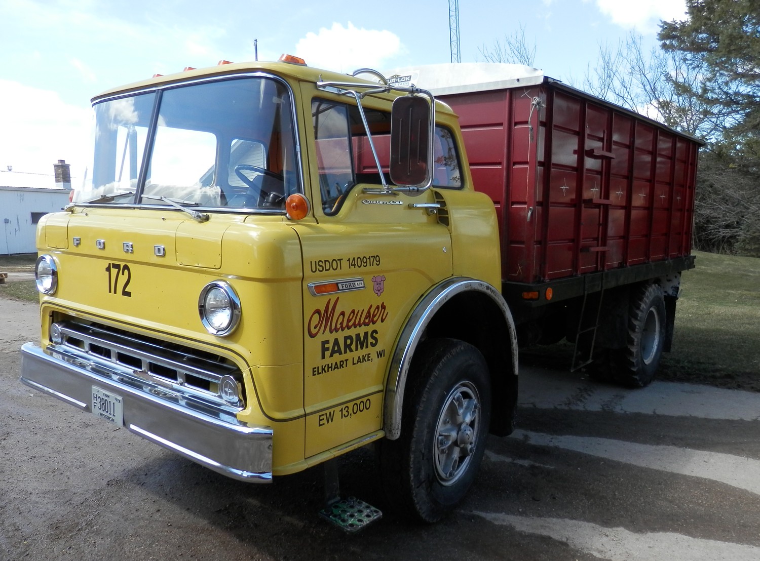 '77 Ford 800 Custom Cab-Cab Over 13' grain body w/Shur-Loc roll tarp, V ...